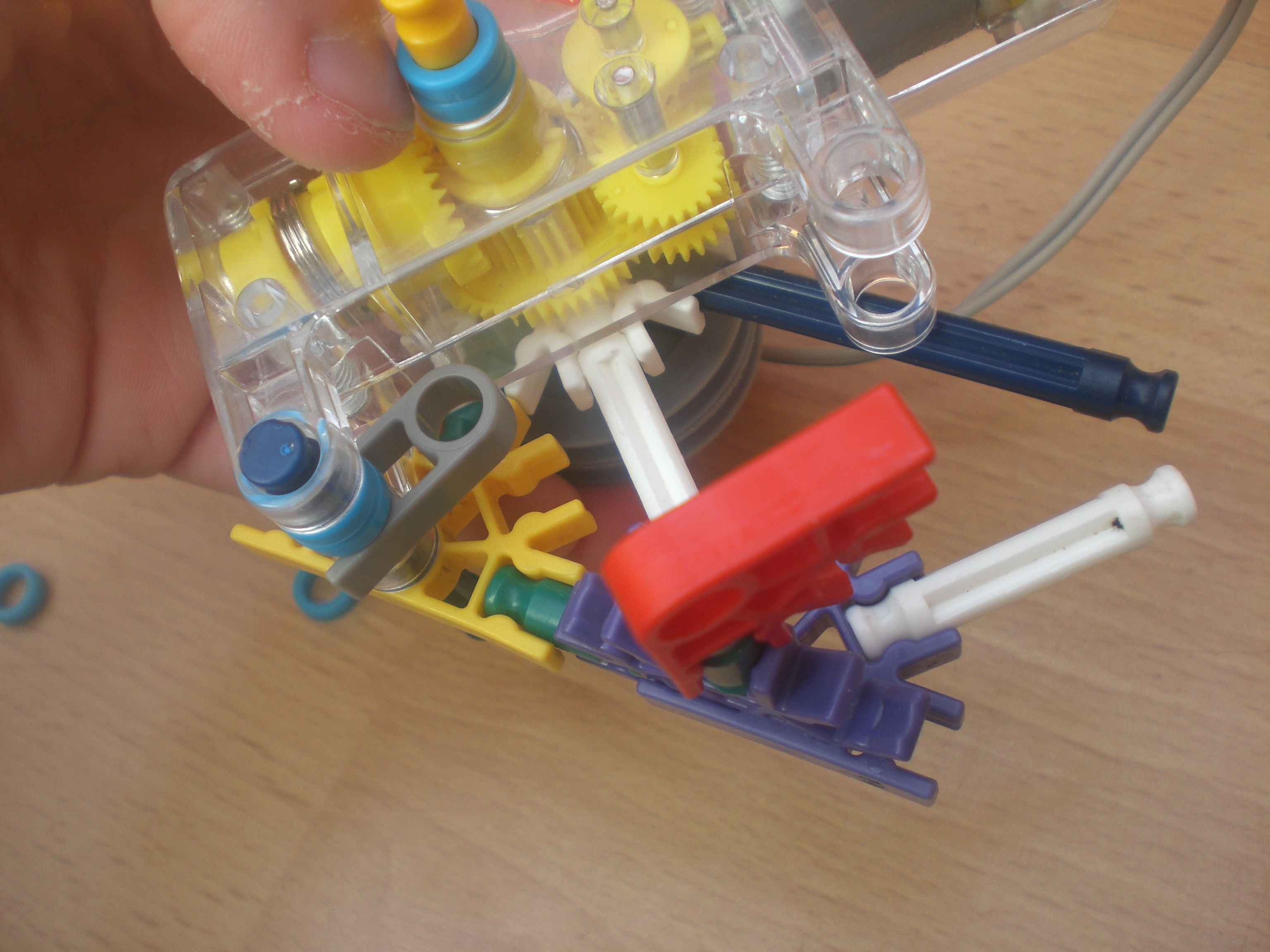 Knex Automatic Card Shuffler : 15 Steps - Instructables