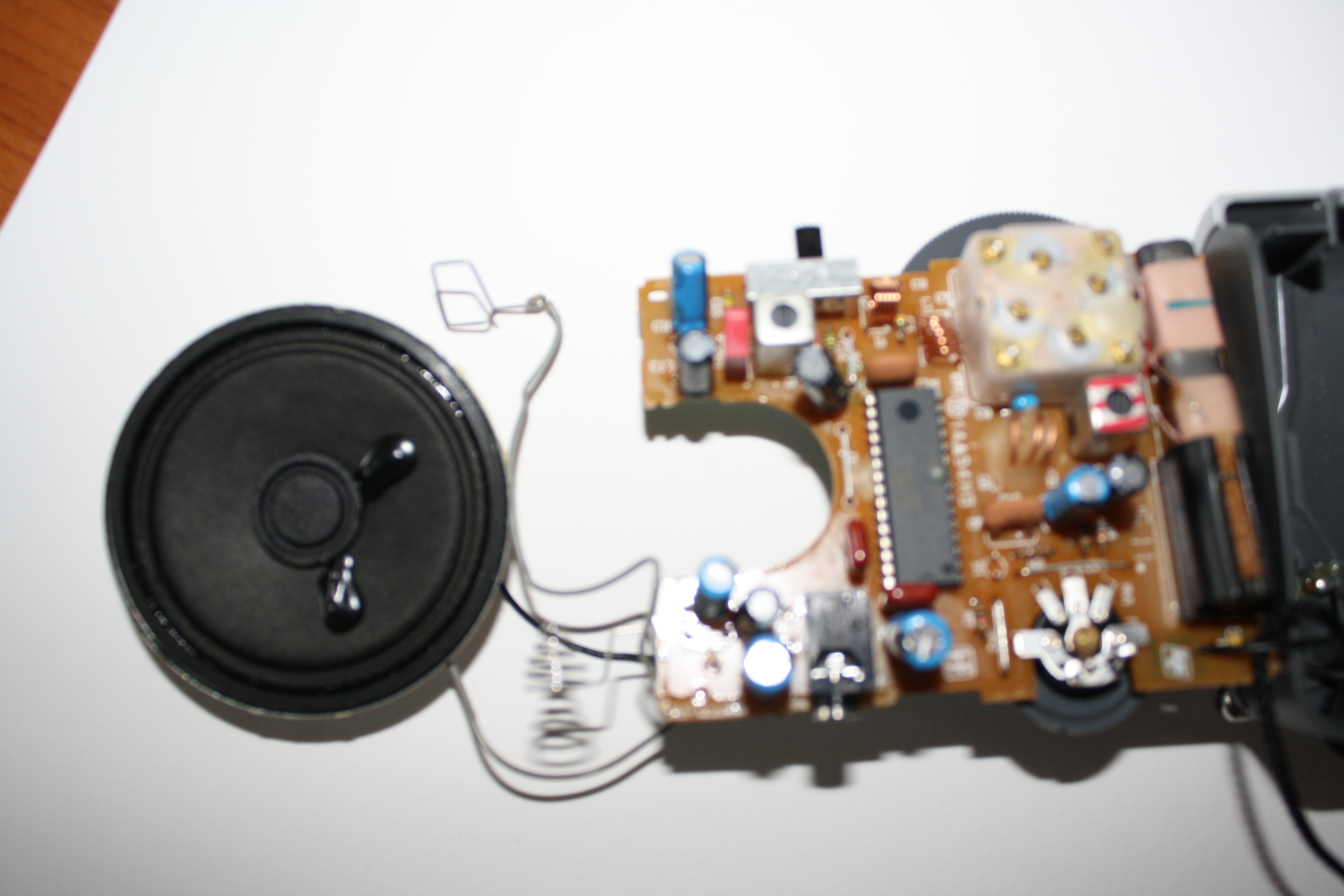 Coin Radio: Hacking a Radio : 13 Steps (with Pictures) - Instructables