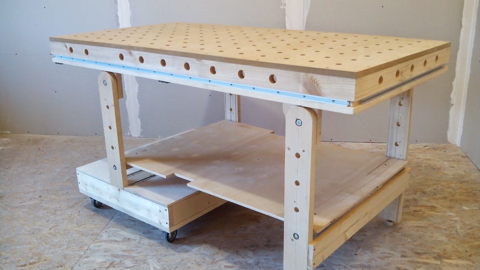 Folding Workbench and Bench Top Power Tool Organizer : 7 Steps (with ...