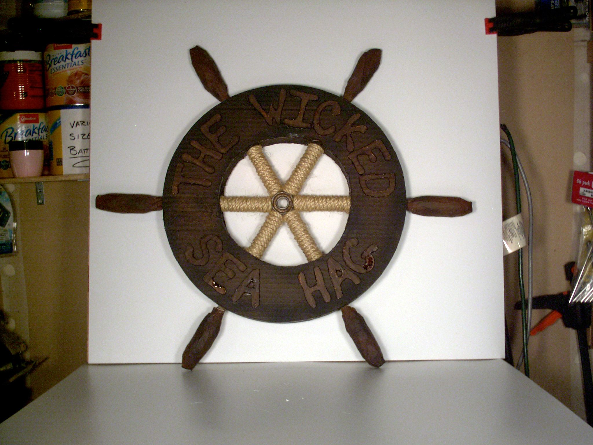 My Pirate Costume Ship's Wheel!! : 12 Steps (with Pictures) - Instructables