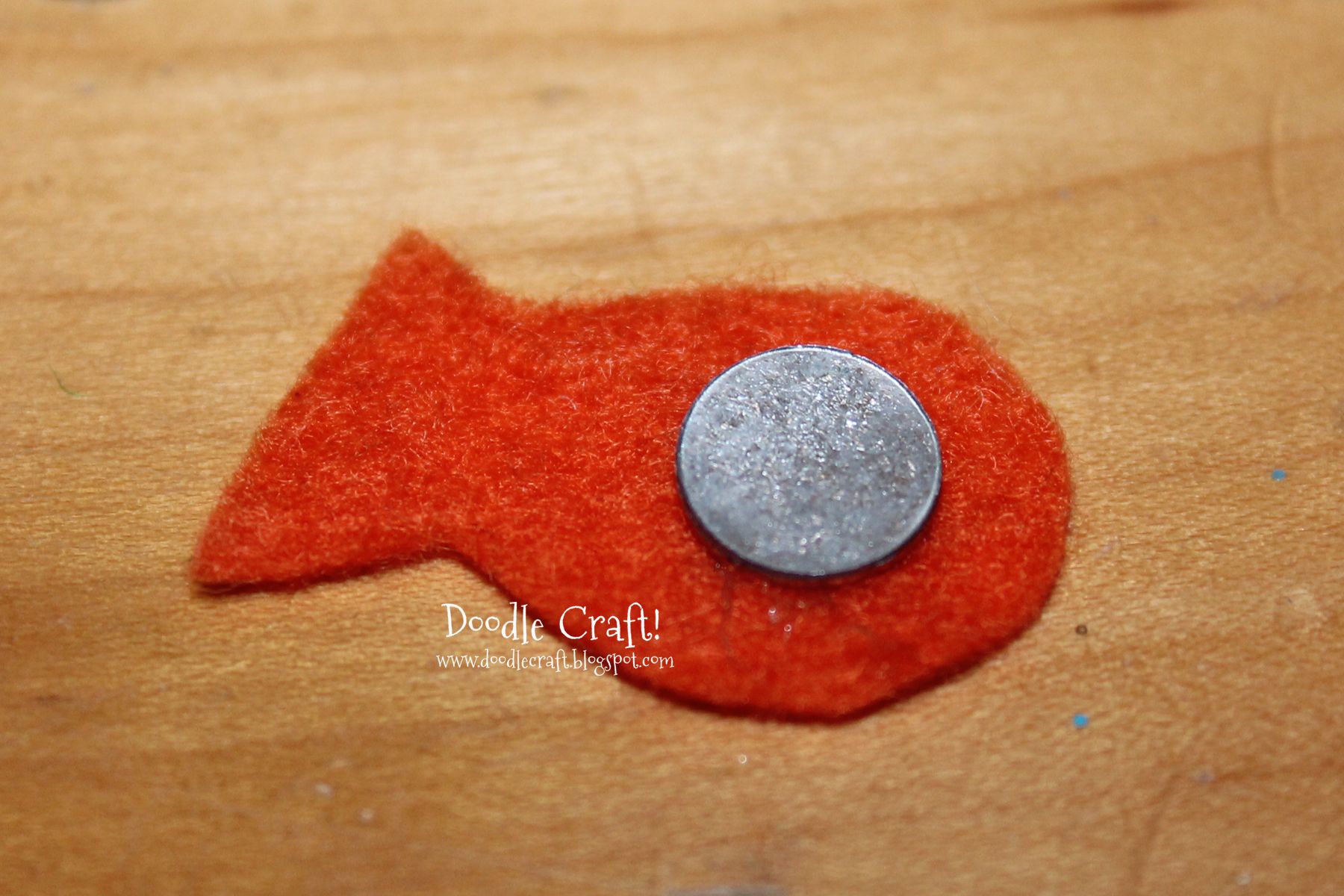 Pocket Sized Magnetic Fishing Set in Altoid Tin! : 7 Steps (with ...
