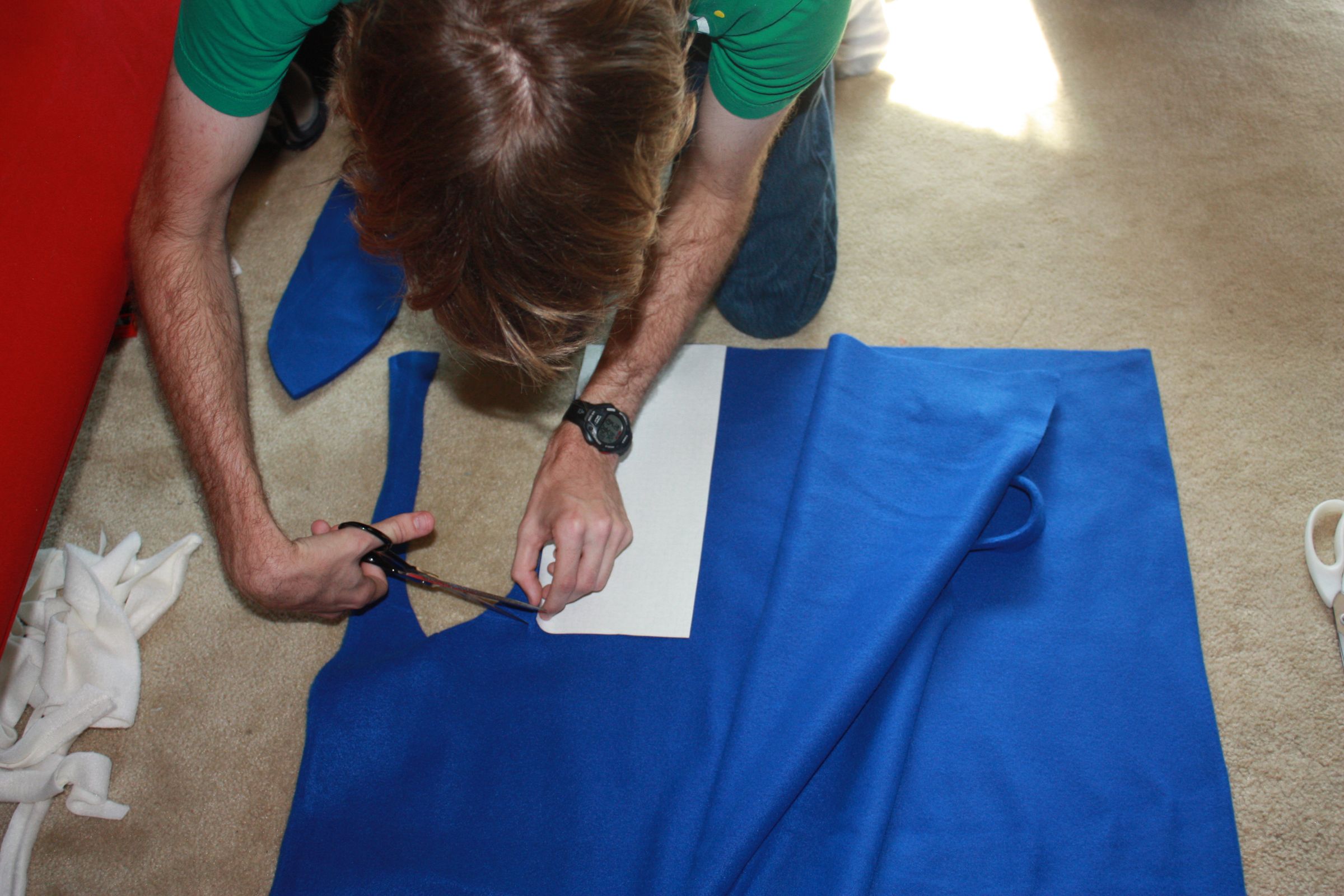 "Snuggie" Character Costume : 19 Steps (with Pictures) - Instructables