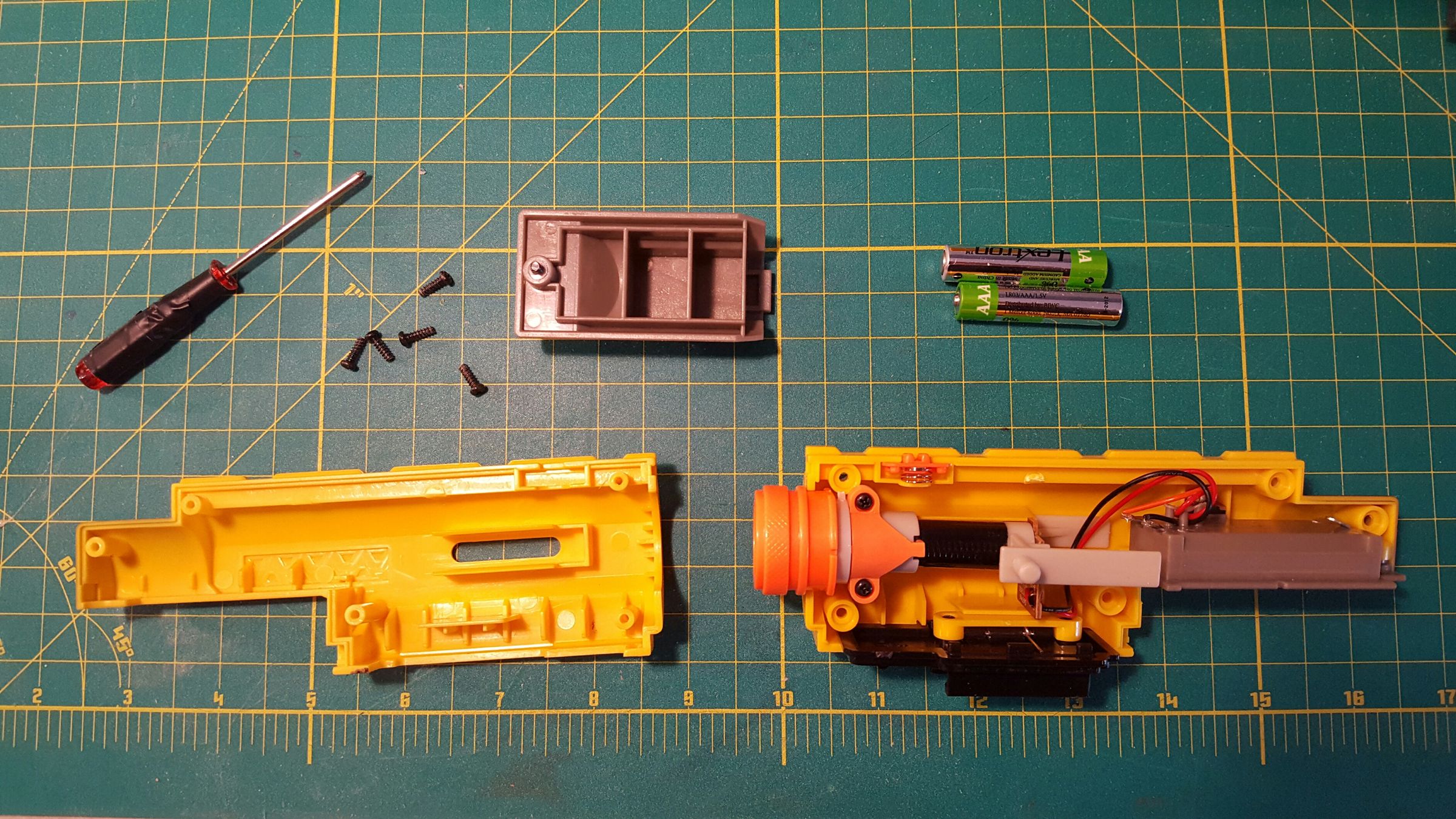 Mass Effect Modded Nerf Gun : 10 Steps (with Pictures) - Instructables