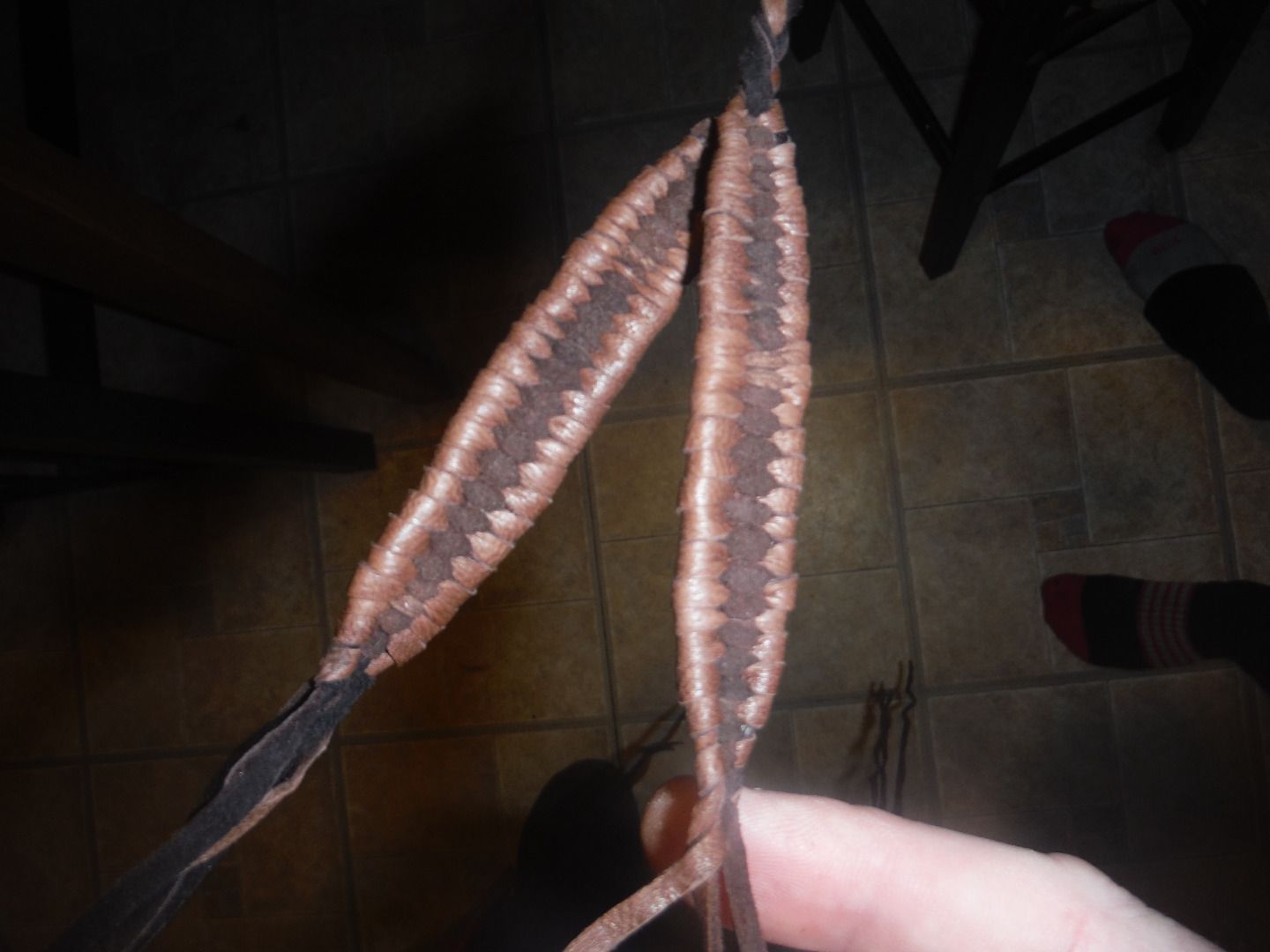 Aztec Split Pouch Sport/Hunting Stone Sling : 9 Steps (with Pictures ...