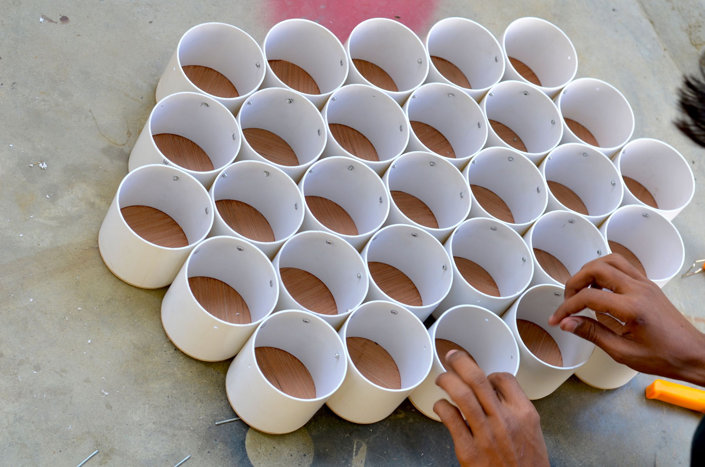 DIYers PVC Organizer Workbench/Table : 15 Steps (with Pictures ...