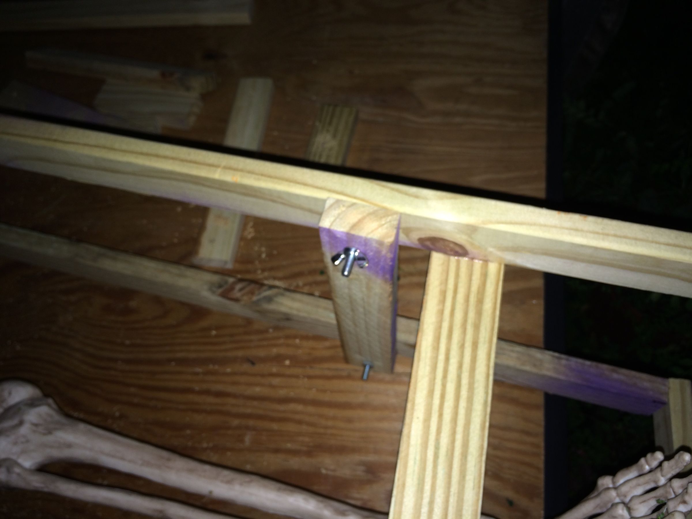 Flying Casket With Flamingo Pall Bearers : 5 Steps - Instructables