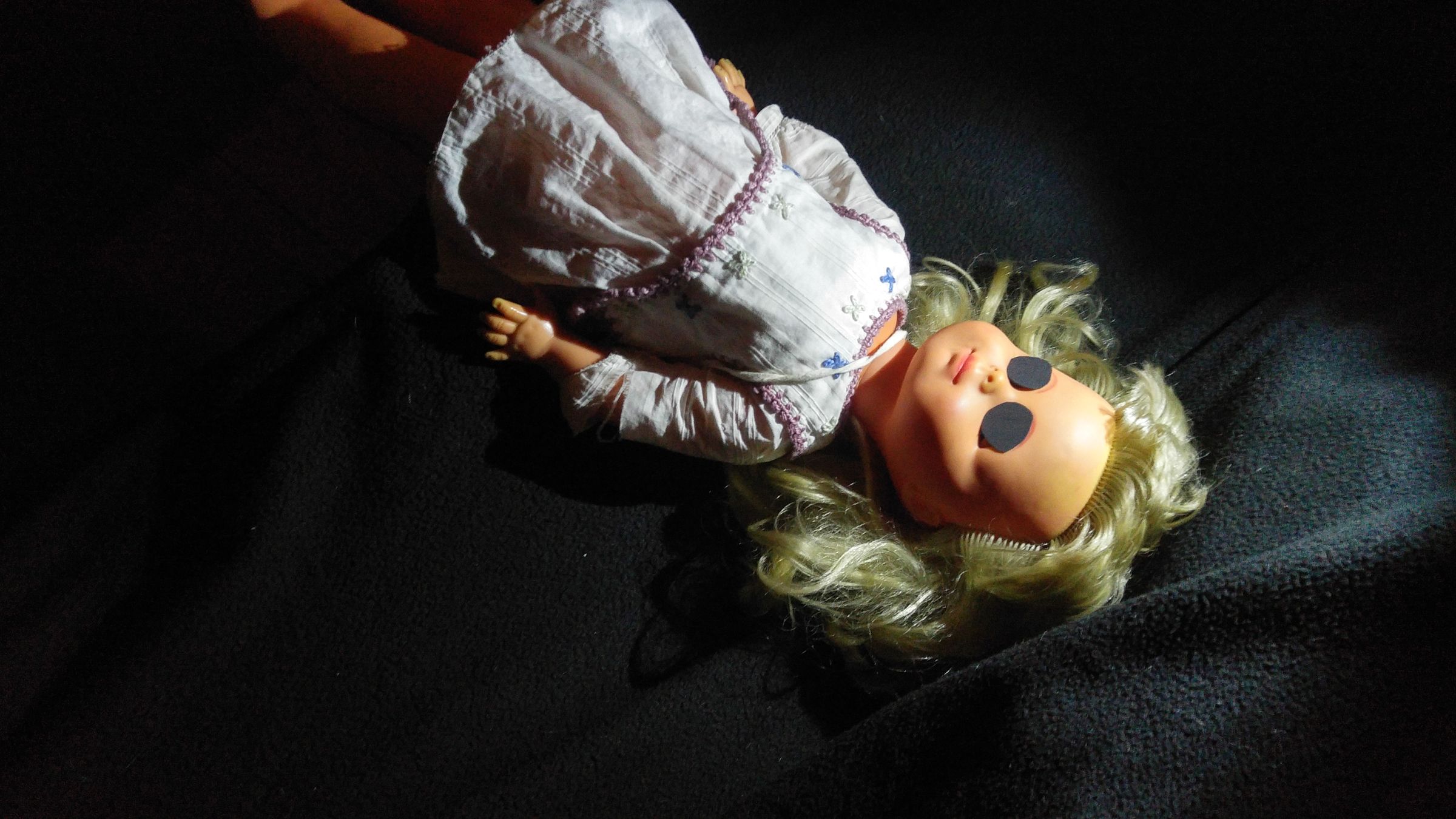 Pepper's Ghost on a Zero Budget: Quick and Cheap Ghost Illusion : 7 ...