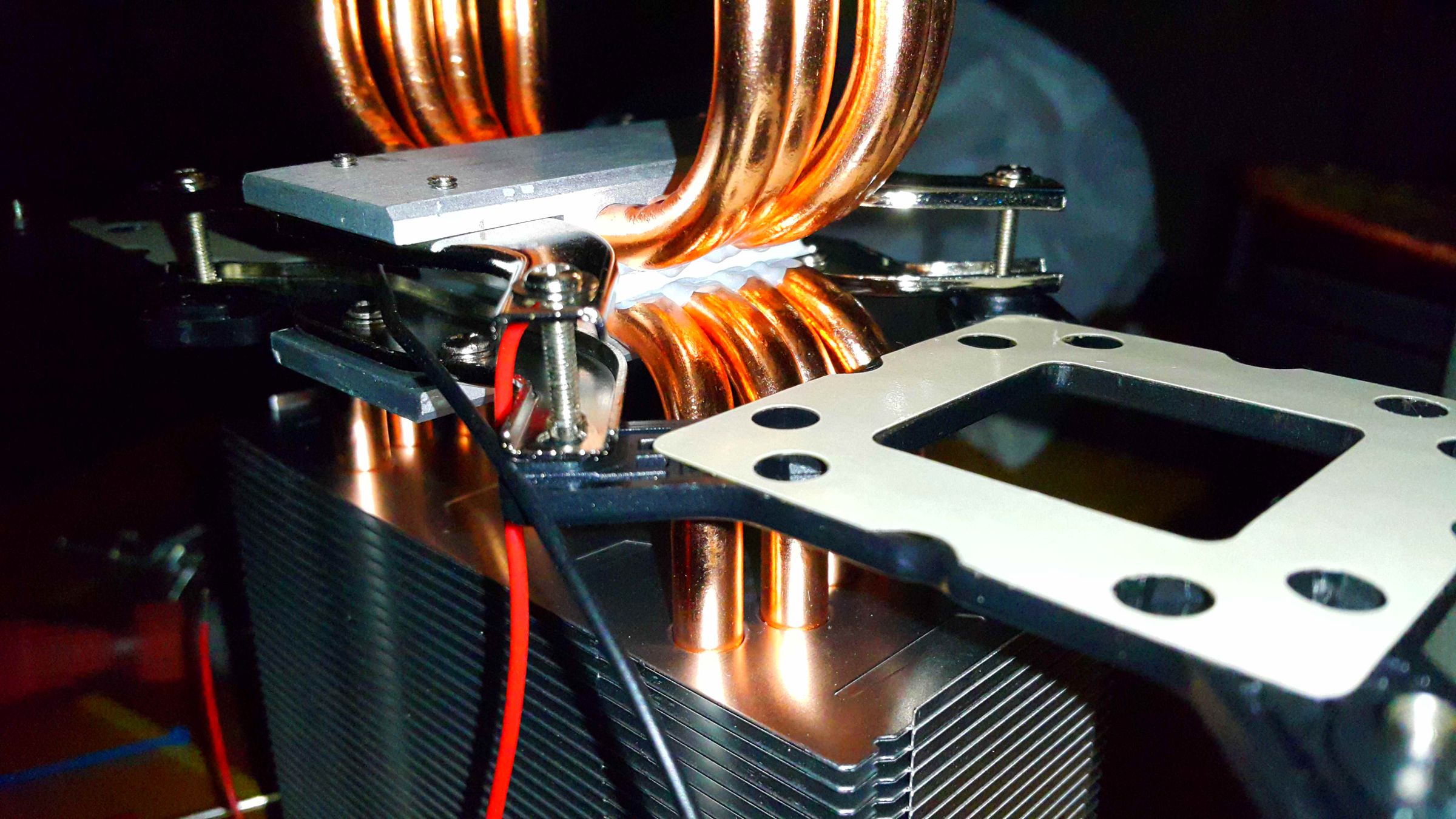 Making a Beefy Peltier Cooler! : 8 Steps (with Pictures) - Instructables