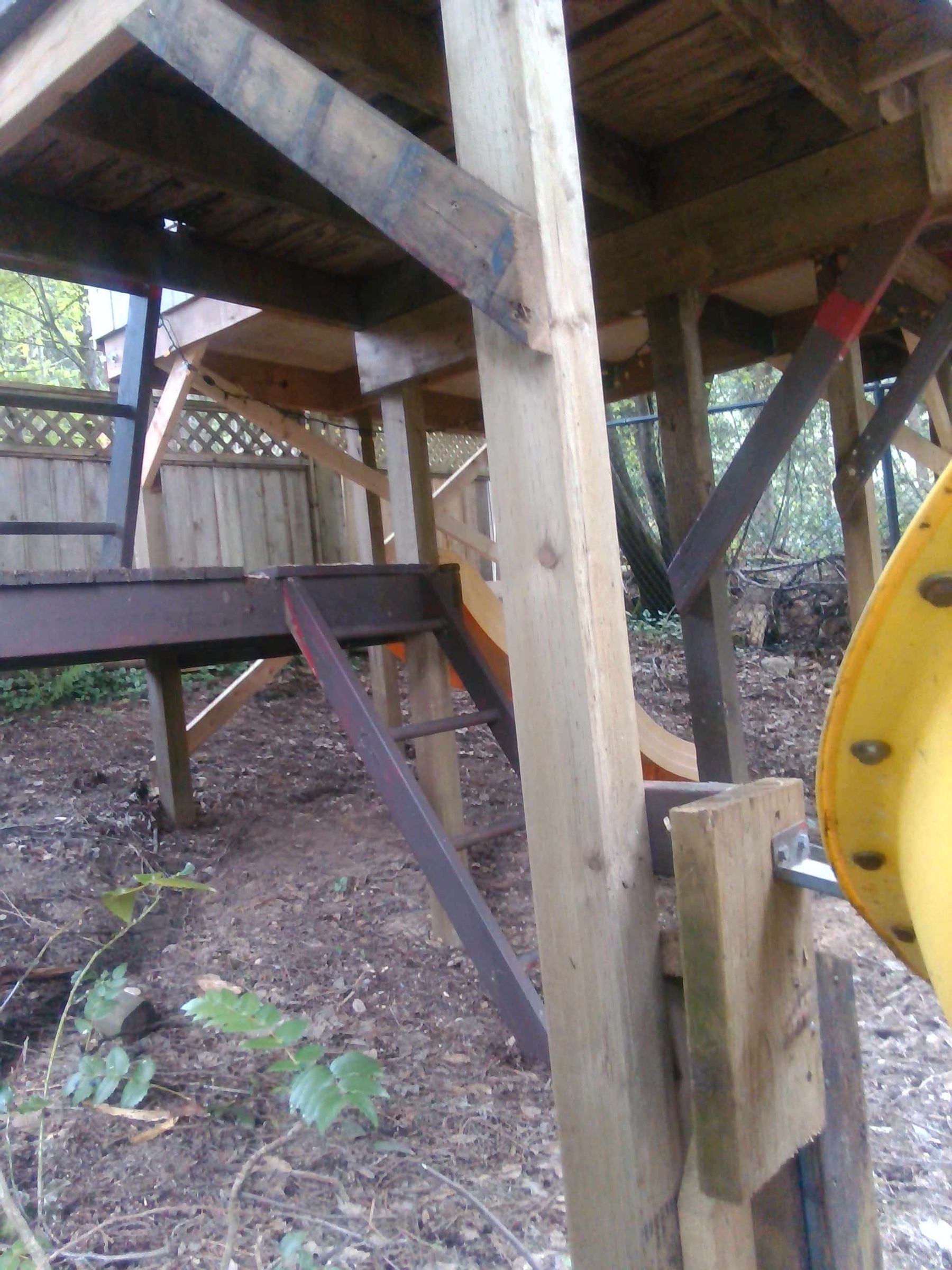 DIY Treehouse : 8 Steps - Instructables