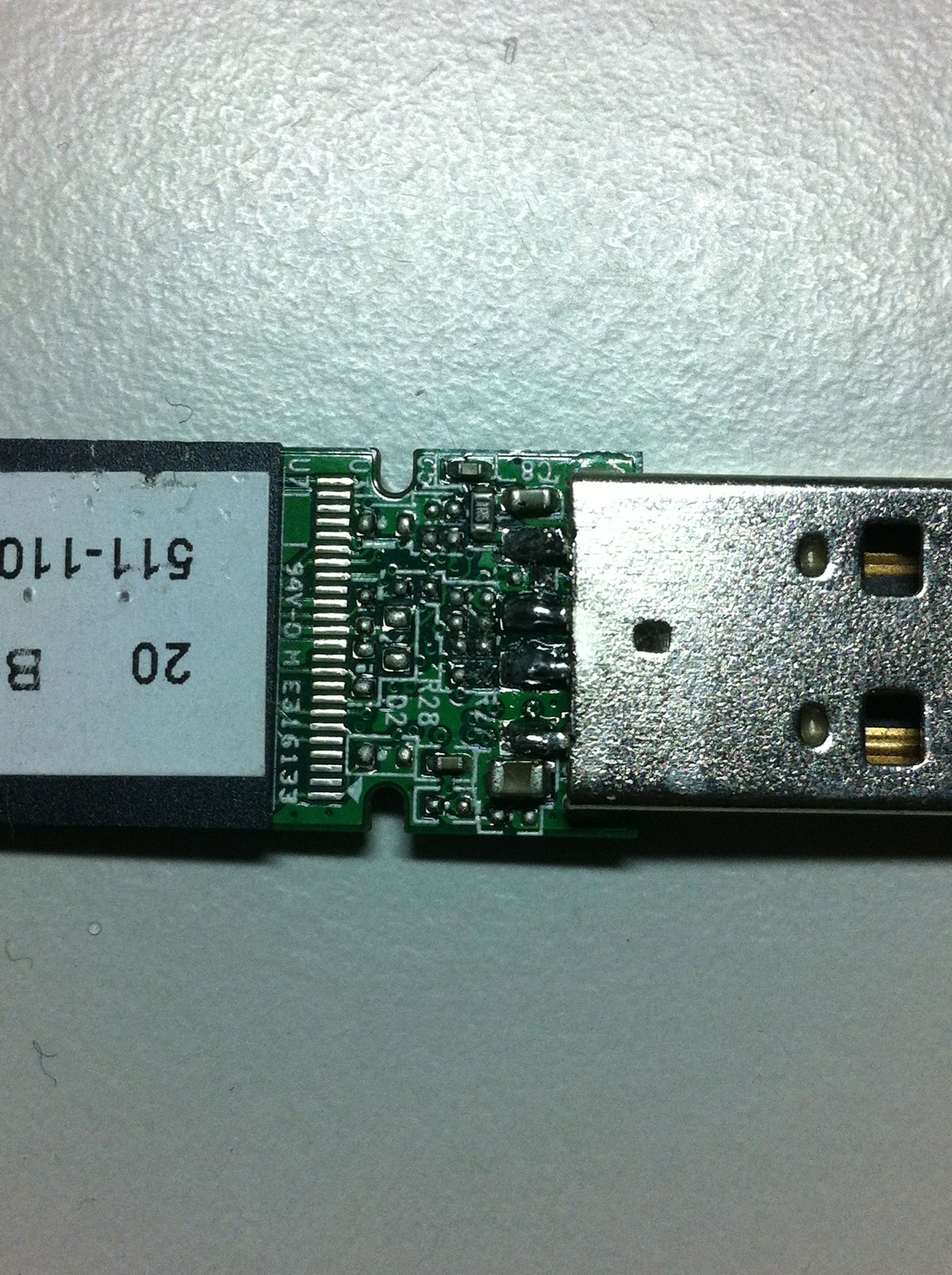 Fix a Broken Thumb-Drive USB Connector : 5 Steps - Instructables