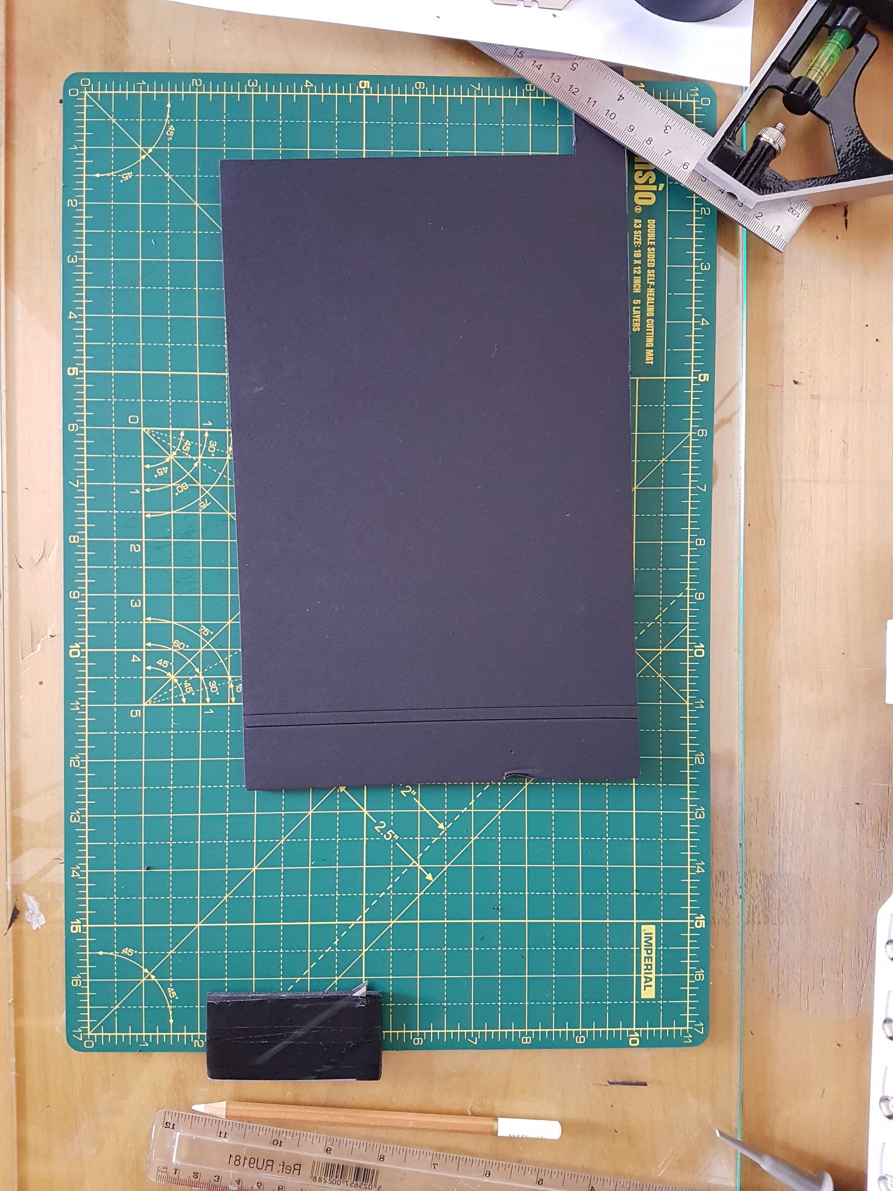 Foam Board Tools and a Quick Foam Board Box : 16 Steps (with Pictures ...