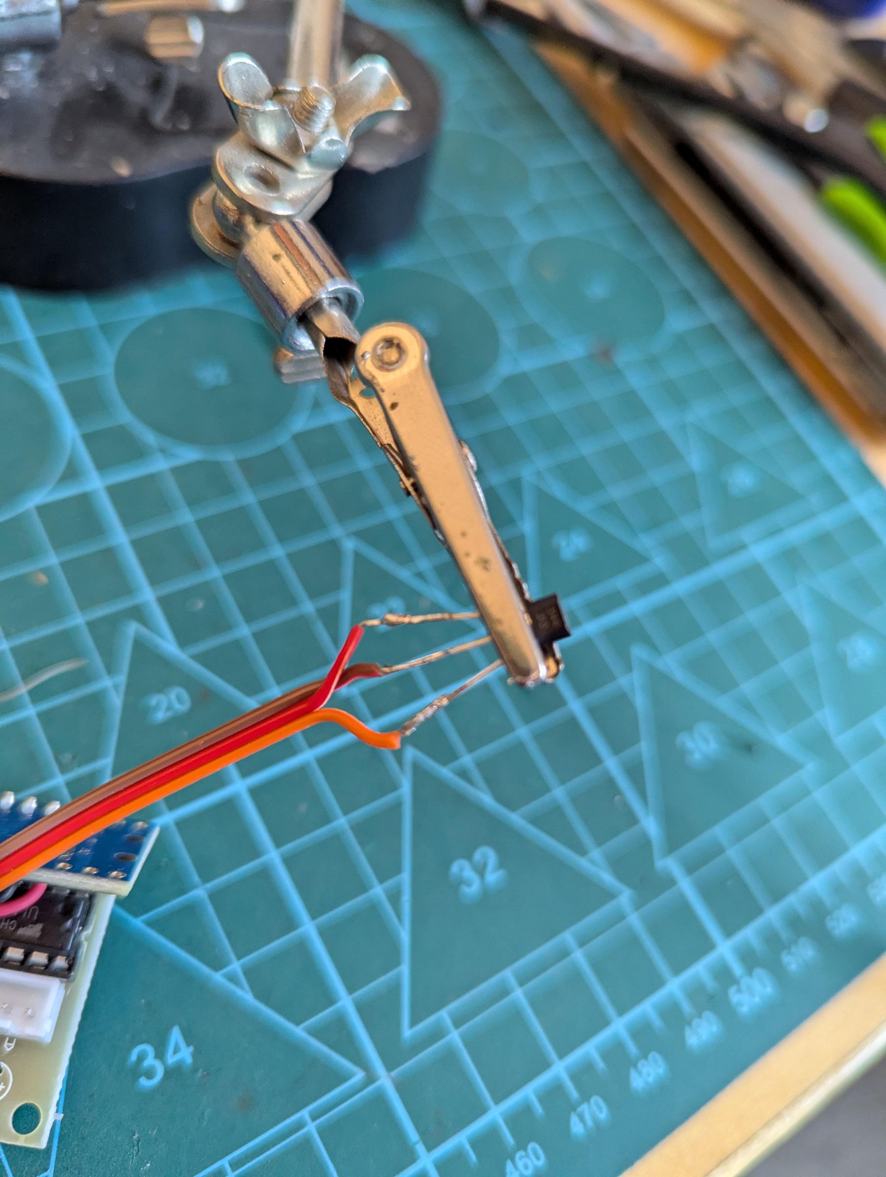 Split Flap Display - (3D Printed, Modular, Compact & Enclosed, With Web ...