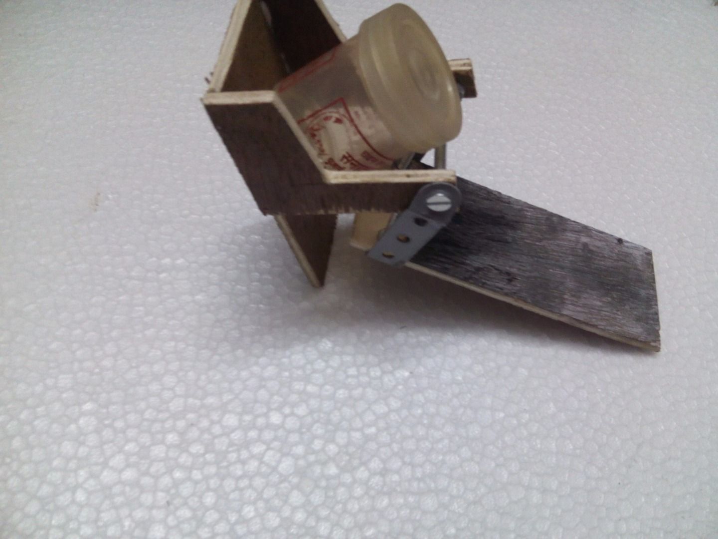 Firy- Cheap Homemade Fire Extinguisher : 3 Steps - Instructables