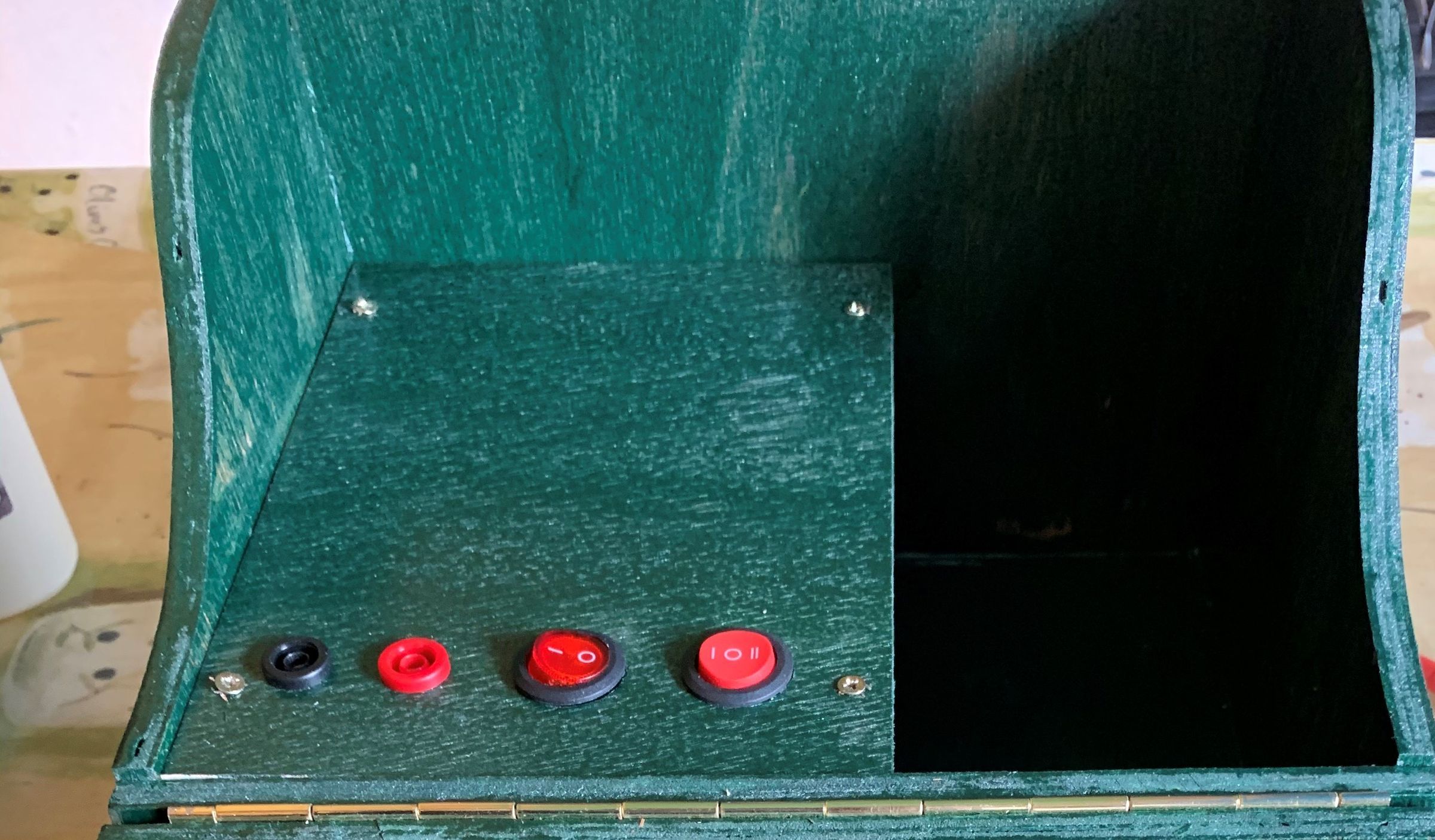 Portable Arduino Workbench Part 2 : 7 Steps - Instructables
