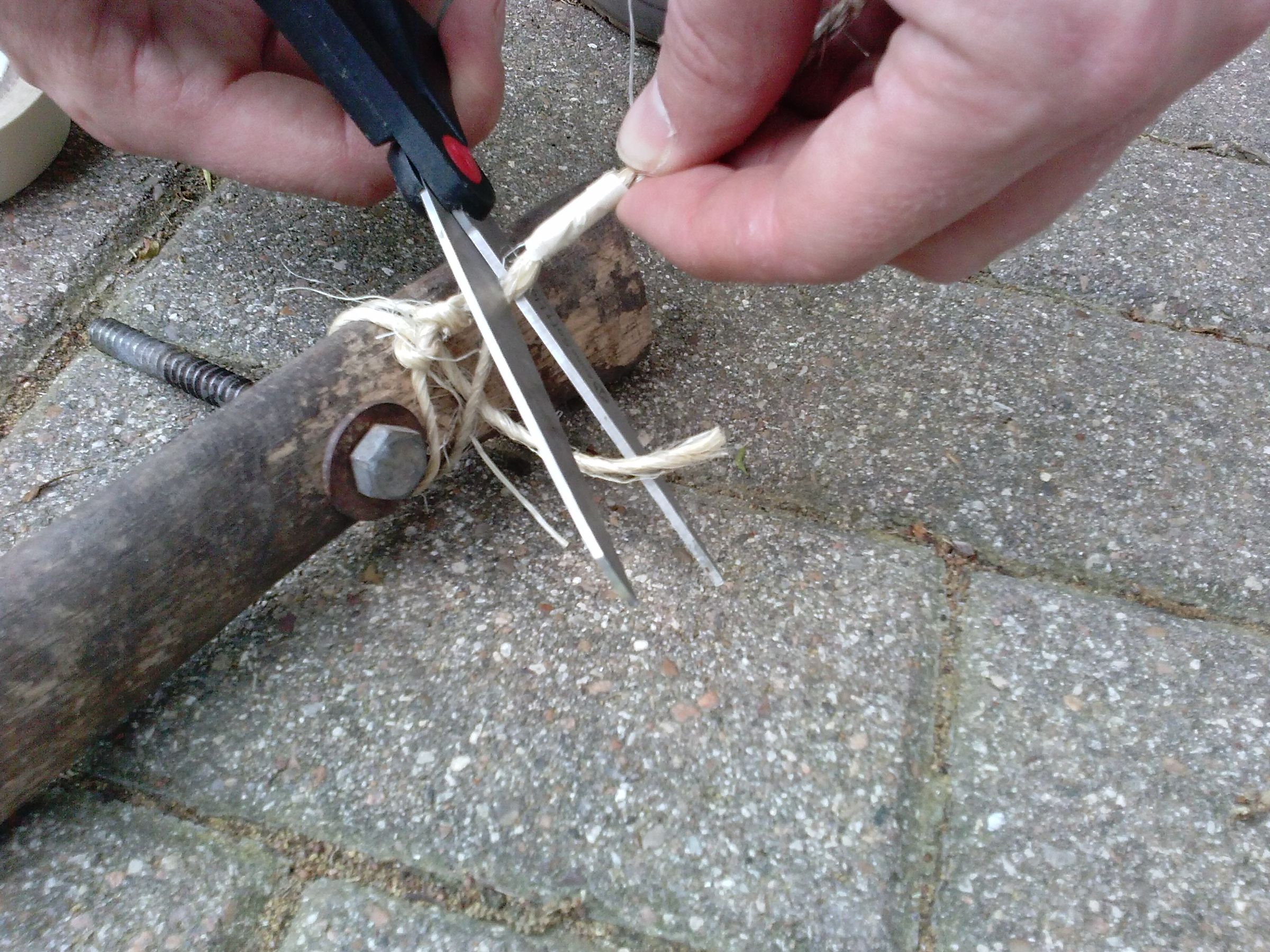 Easy Portable Rope Making Kit : 9 Steps (with Pictures) - Instructables