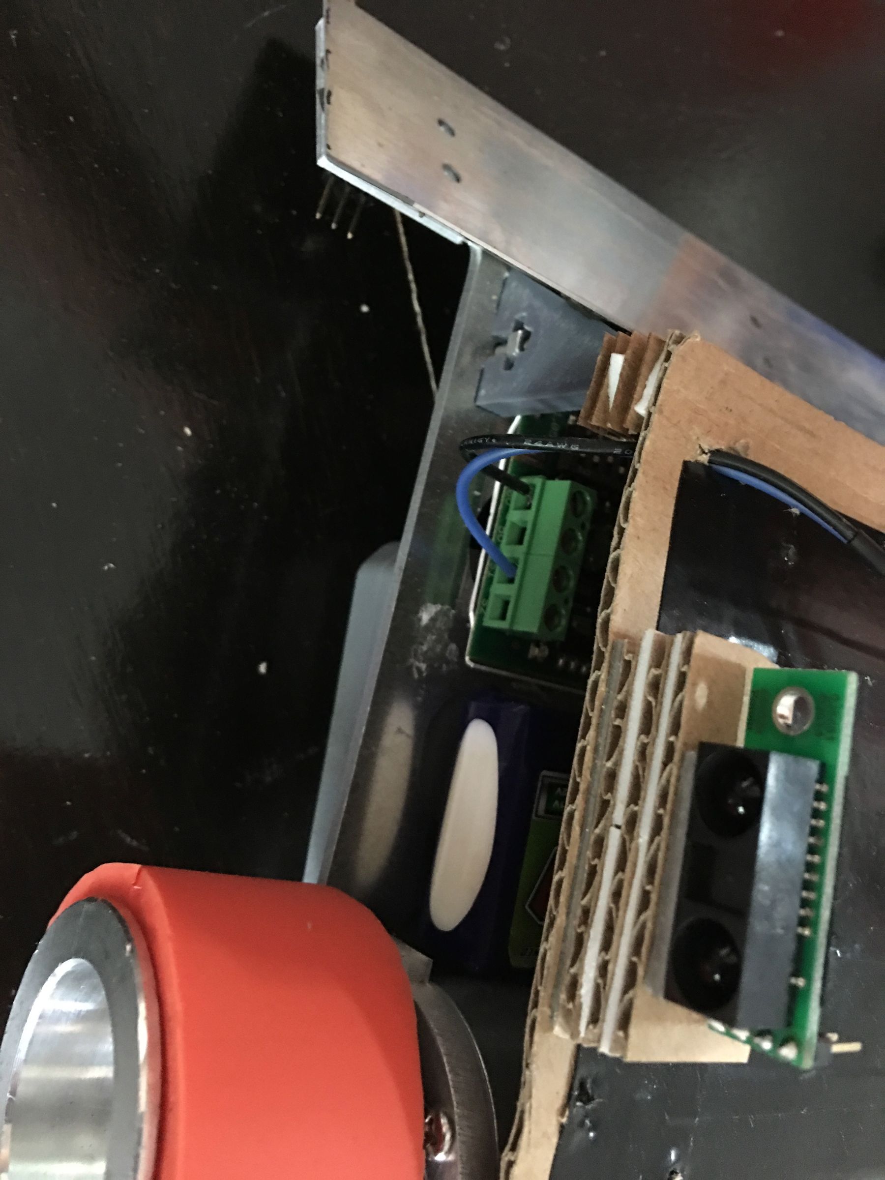 1KG Sumobot Build : 6 Steps - Instructables