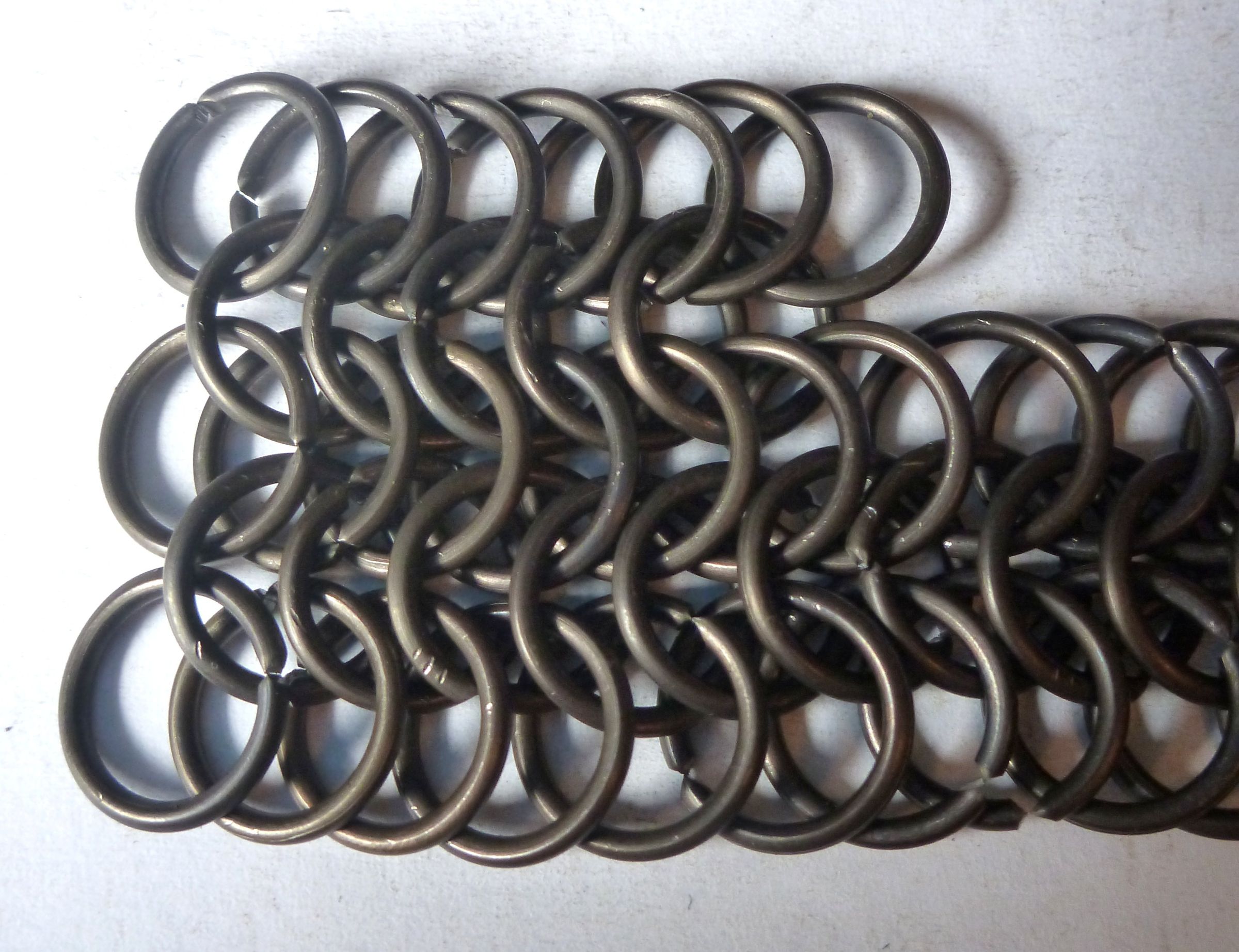 EUROPEAN 6-IN-1 CHAIN MAIL BEGINNER'S GUIDE : 8 Steps (with Pictures ...