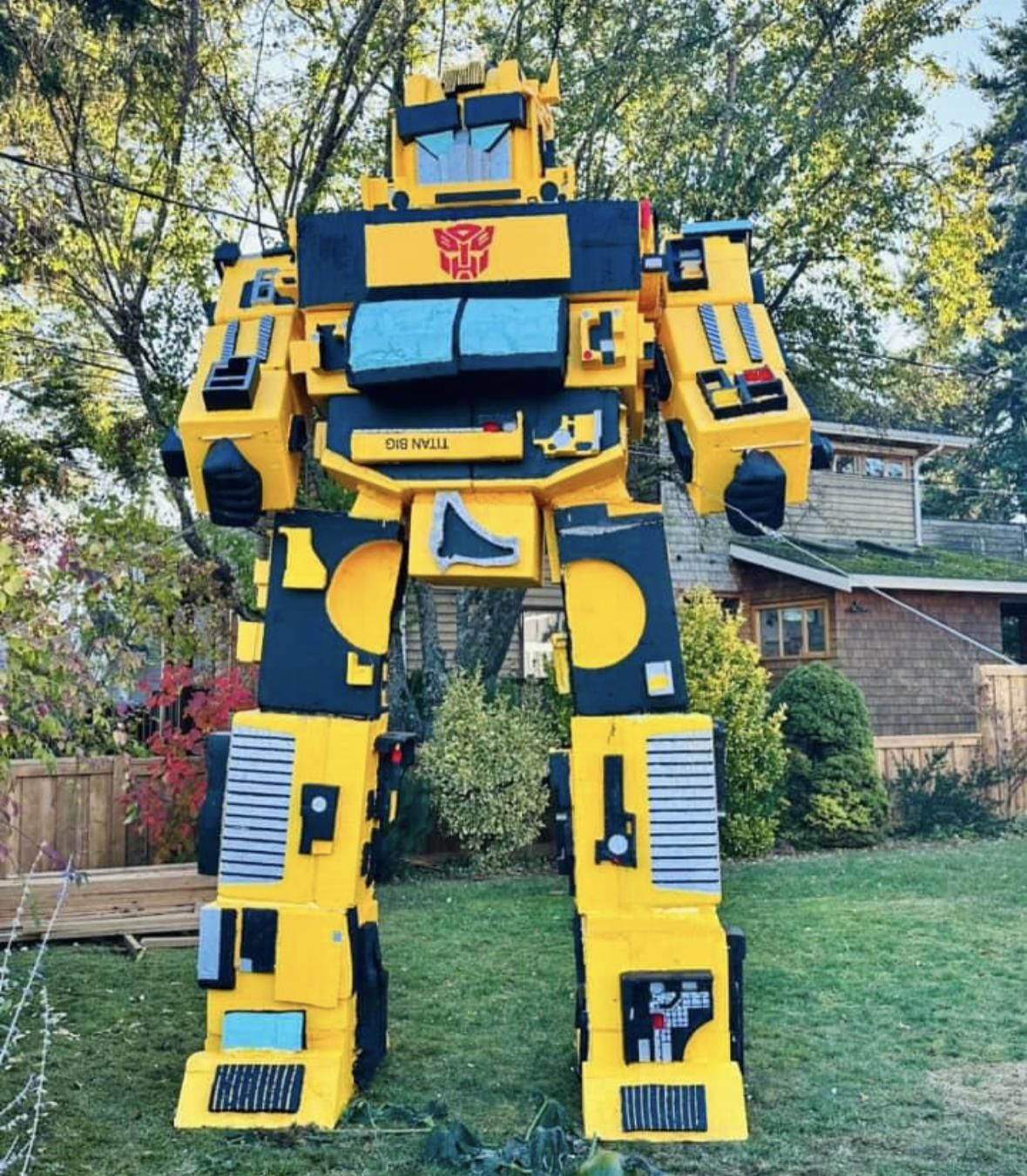 Transformers Halloween Display : 4 Steps (with Pictures) - Instructables