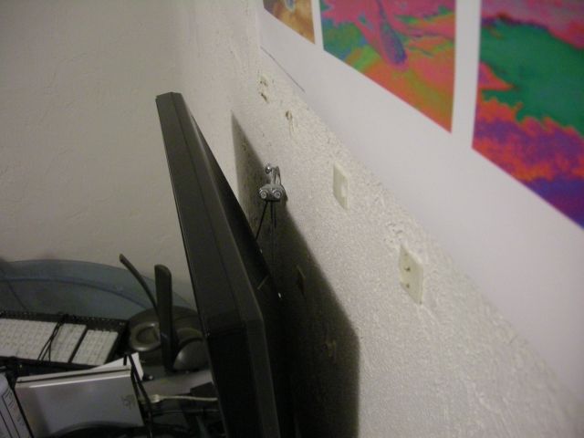 Hanging a Monitor on a Wall : 6 Steps - Instructables