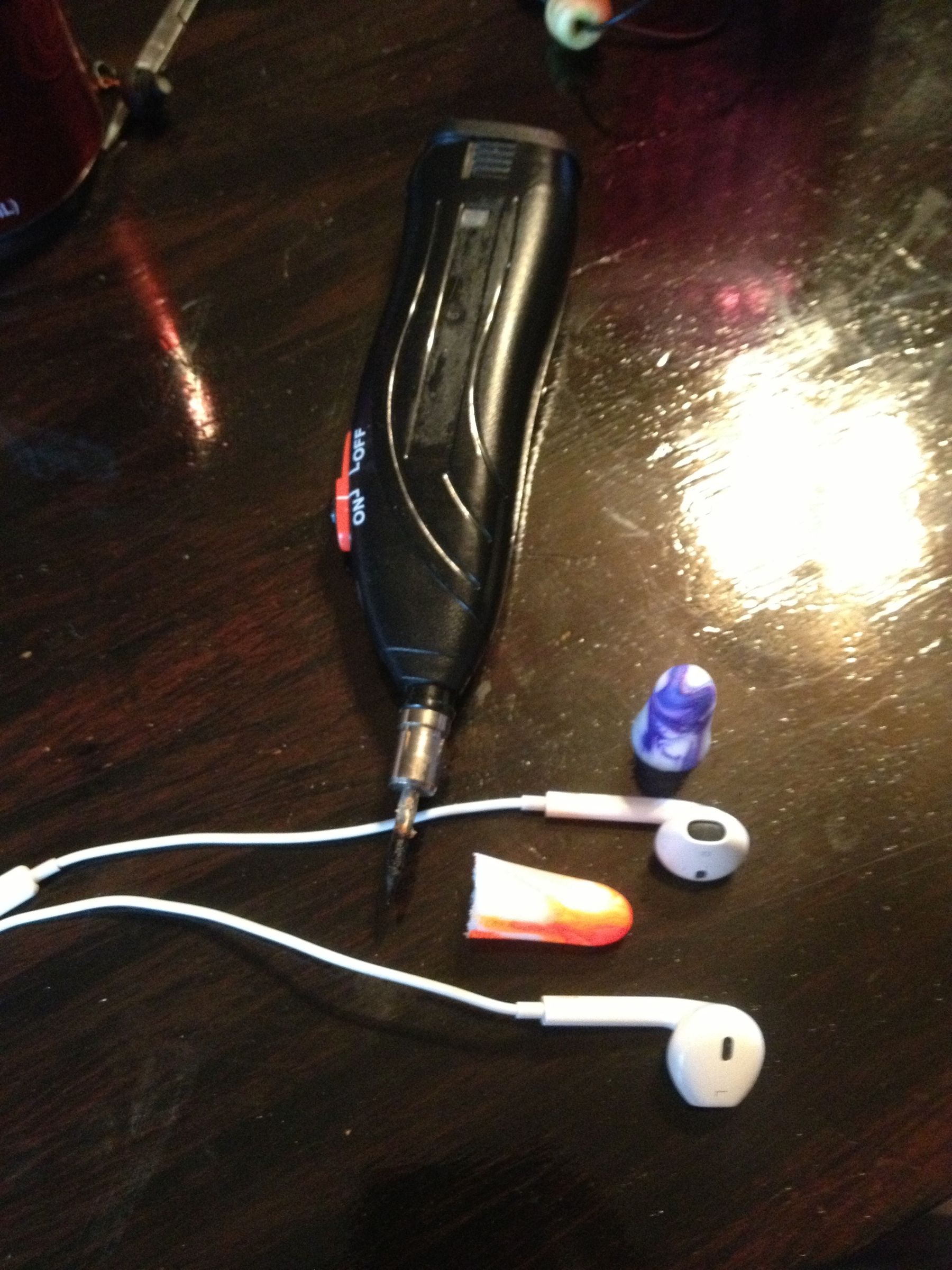 How to Make Apple EarPods Comfy : 3 Steps - Instructables
