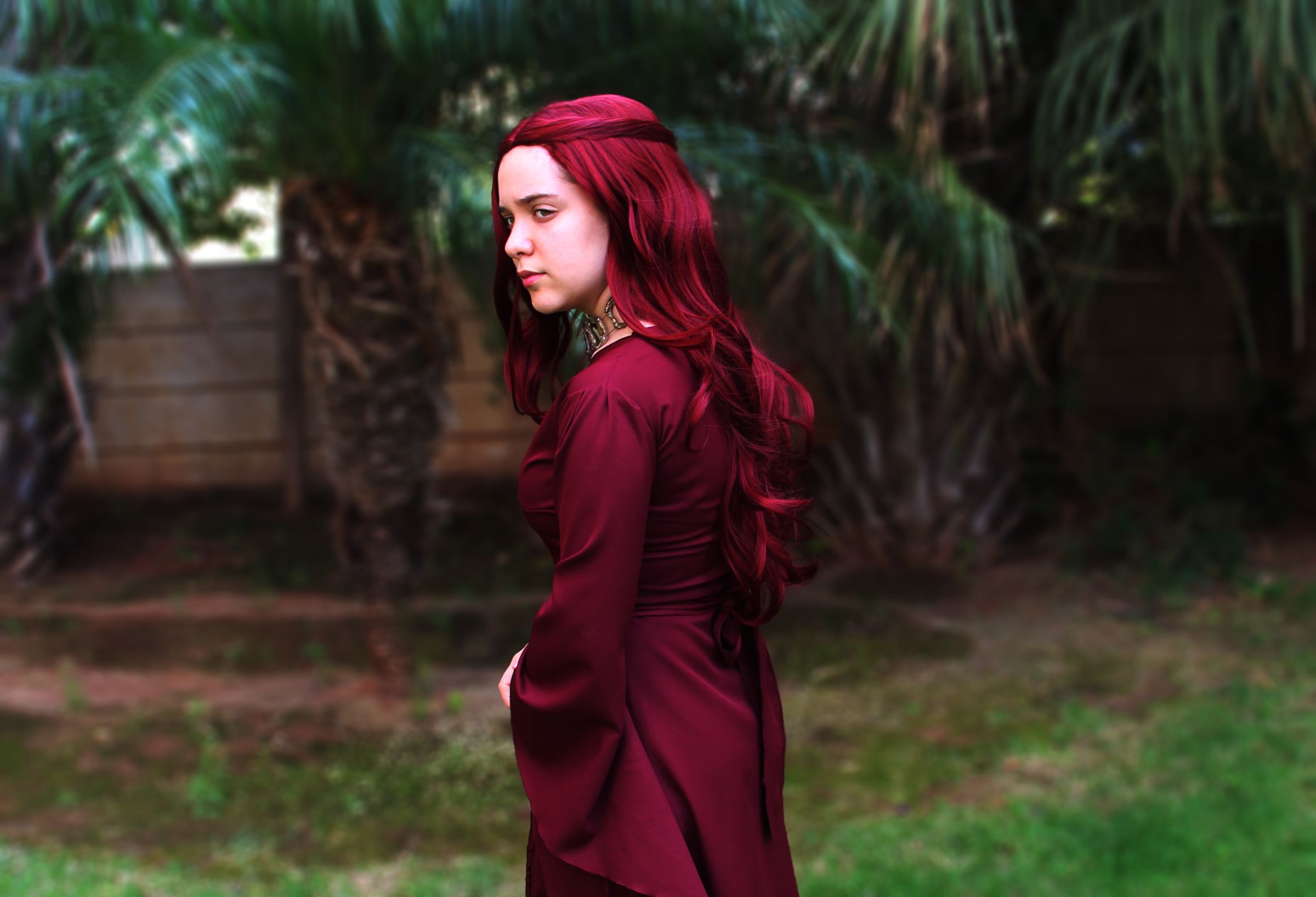 Melisandre Cosplay : 10 Steps - Instructables