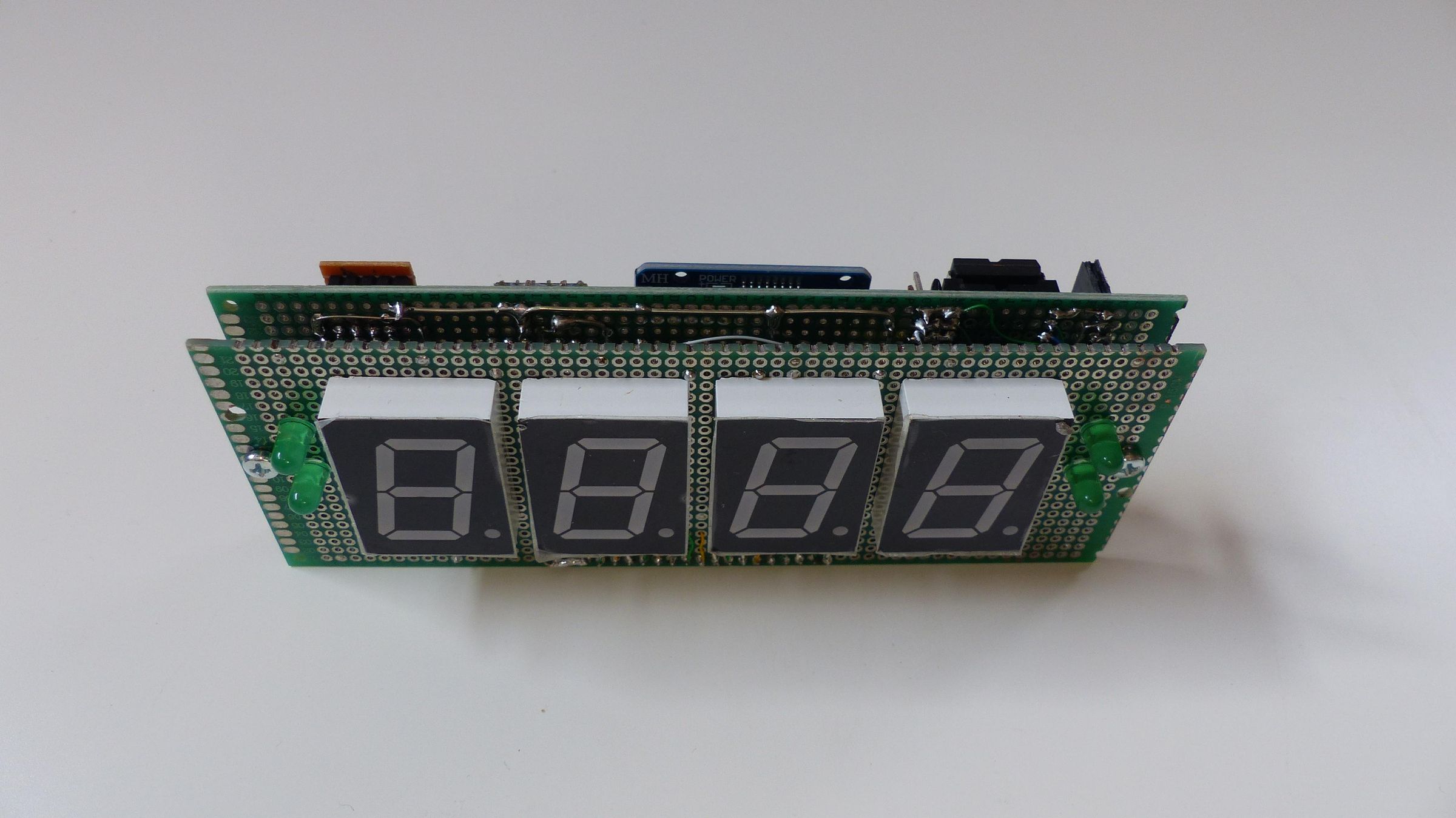 DIY Digital Alarm Clock With FM Radio : 4 Steps (with Pictures ...