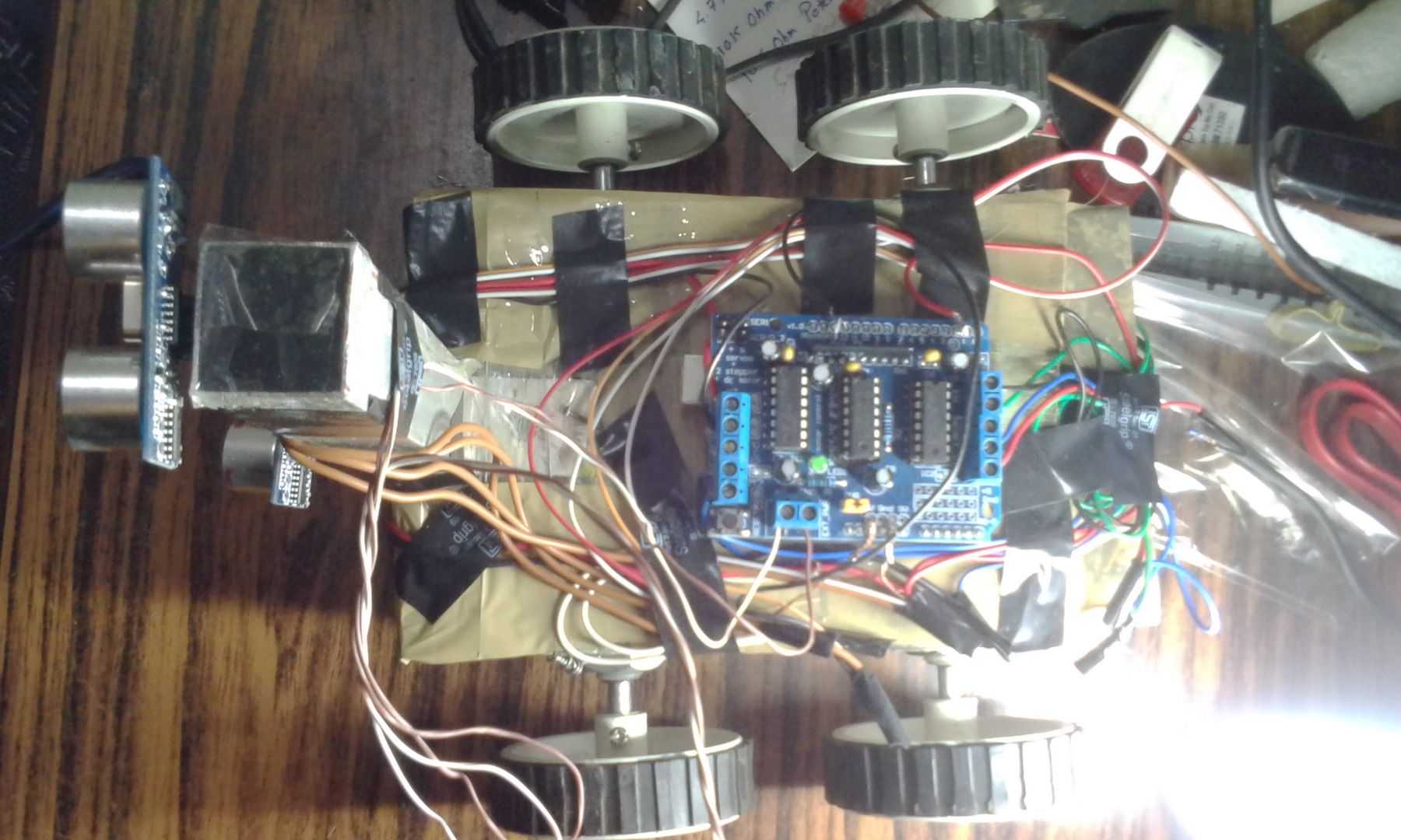 Self Obstacle Avoiding Robot : 9 Steps - Instructables