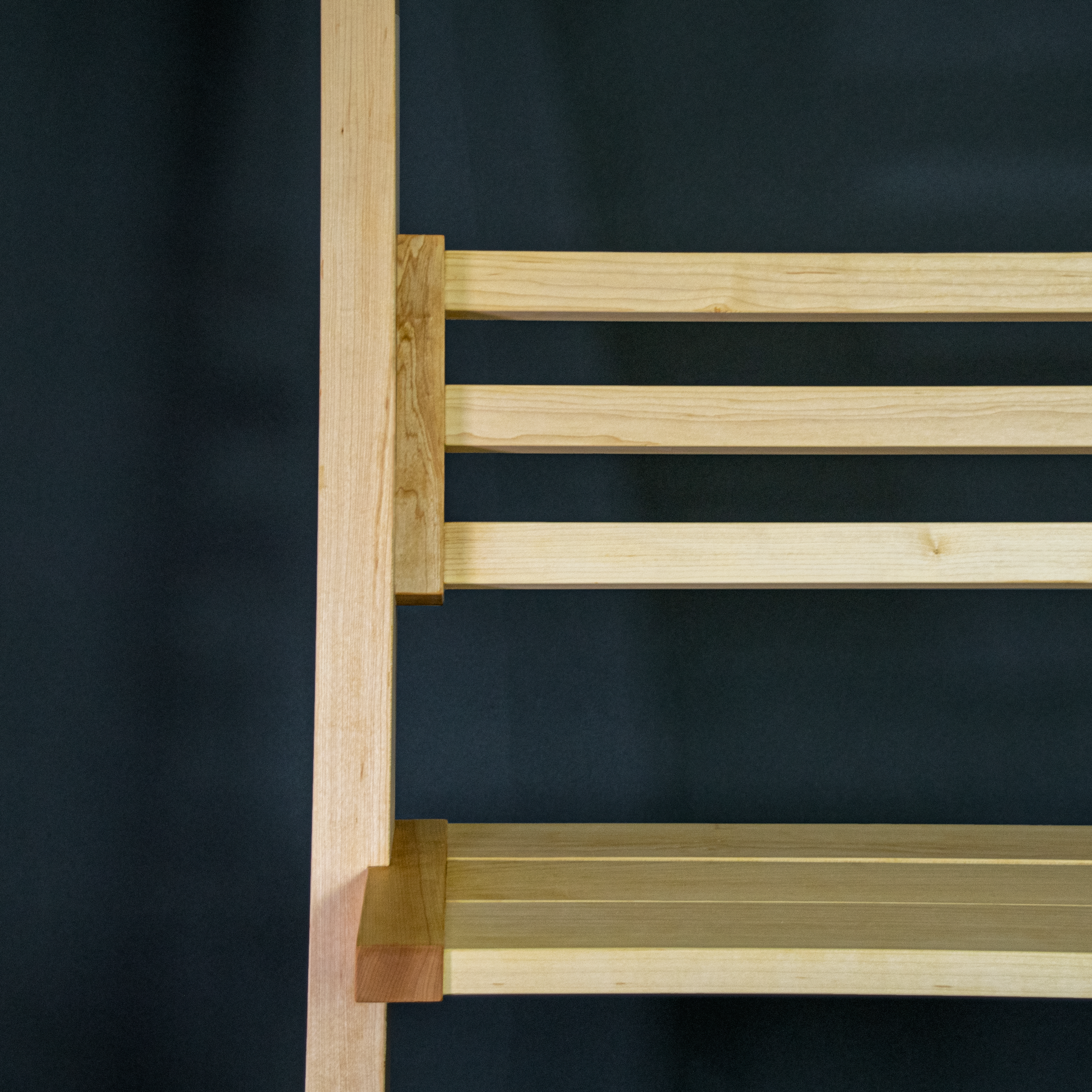 Modern Wall Bench : 7 Steps - Instructables