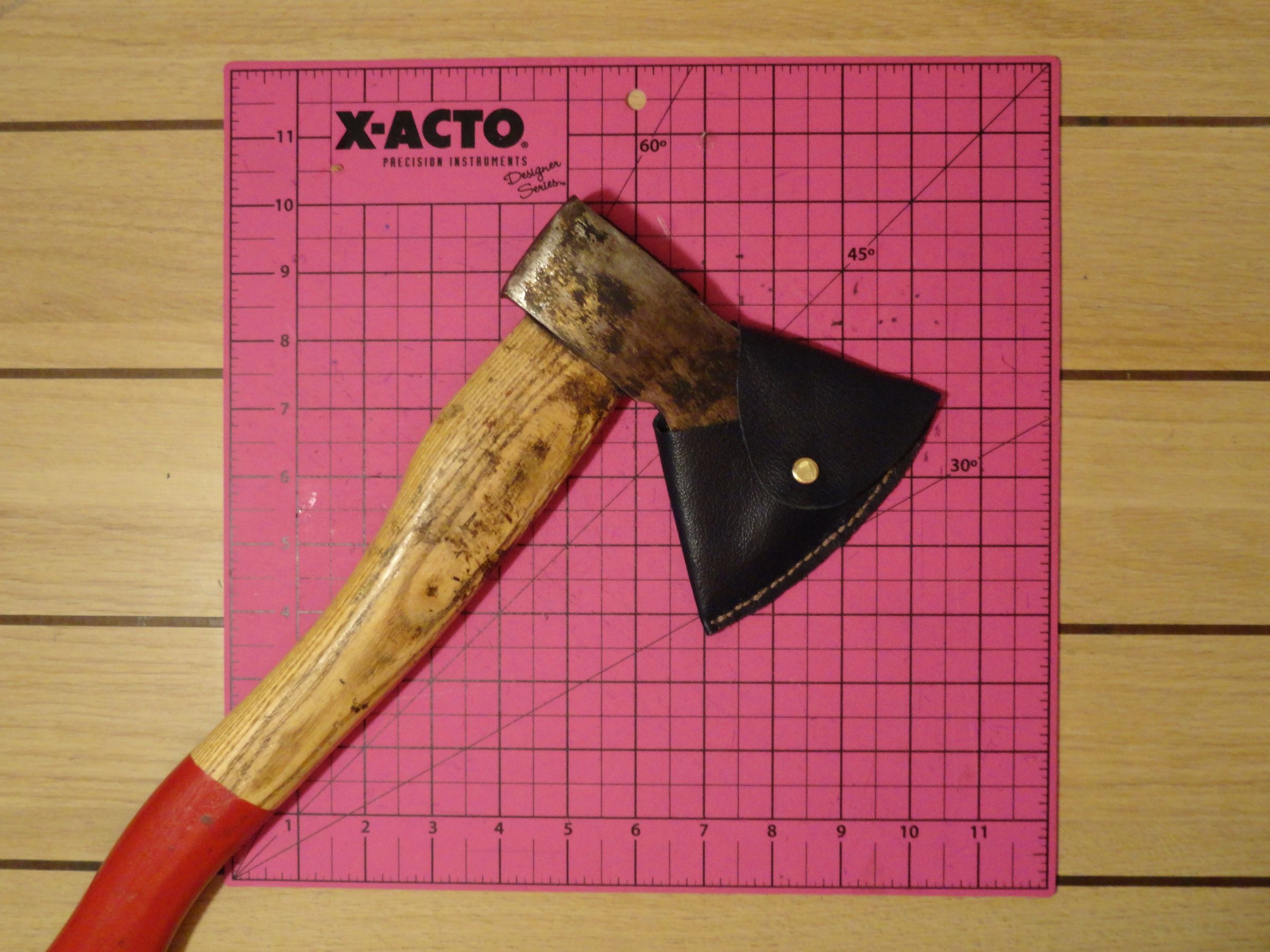 Leather Hatchet Sheath : 9 Steps (with Pictures) - Instructables