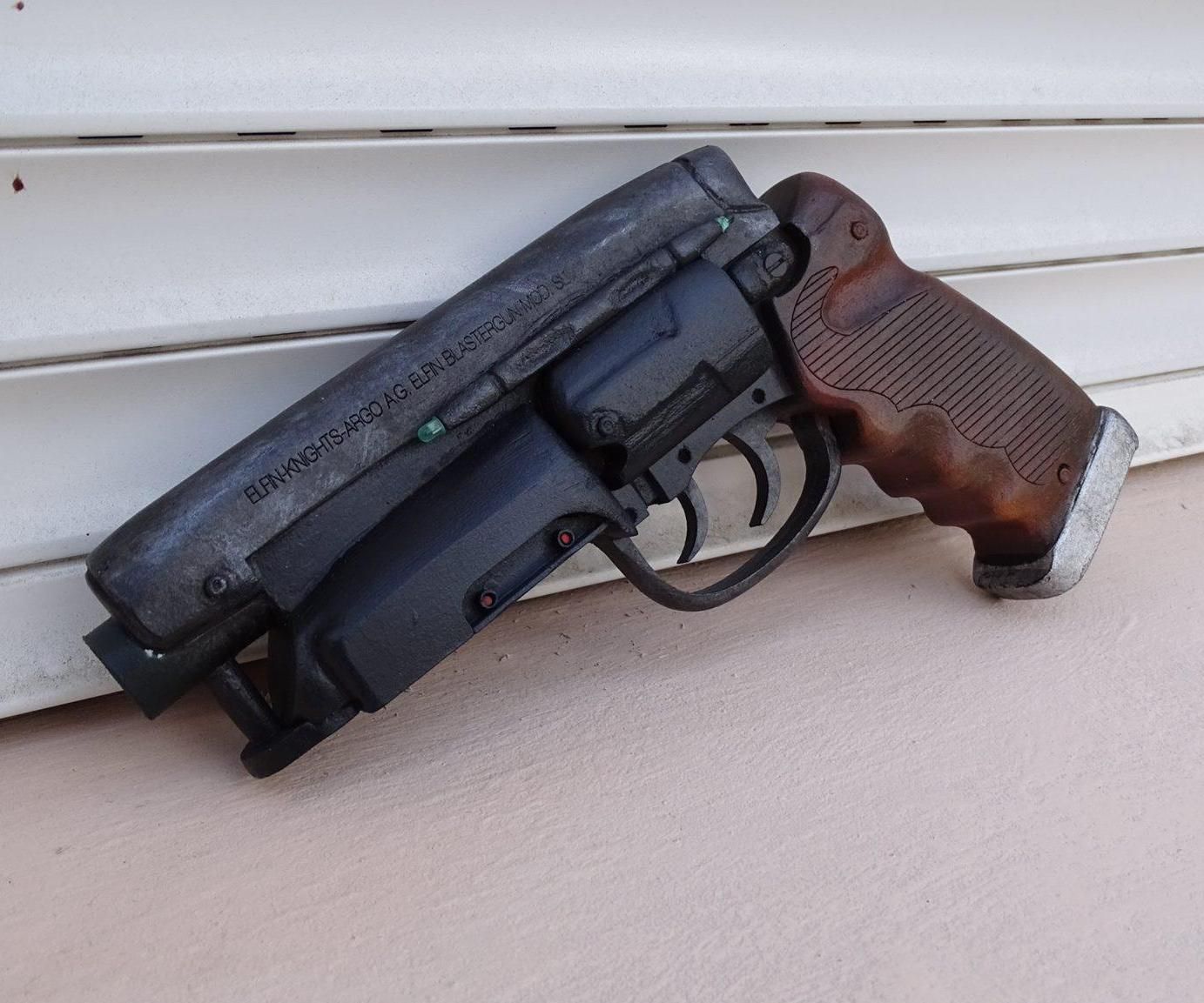 Wooden Blade Runner Gun / Blaster / Lifesize : 5 Steps - Instructables