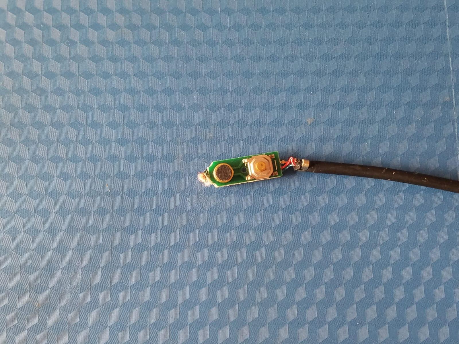 A Tiny DIY Microphone (That Actually Works!) : 4 Steps - Instructables