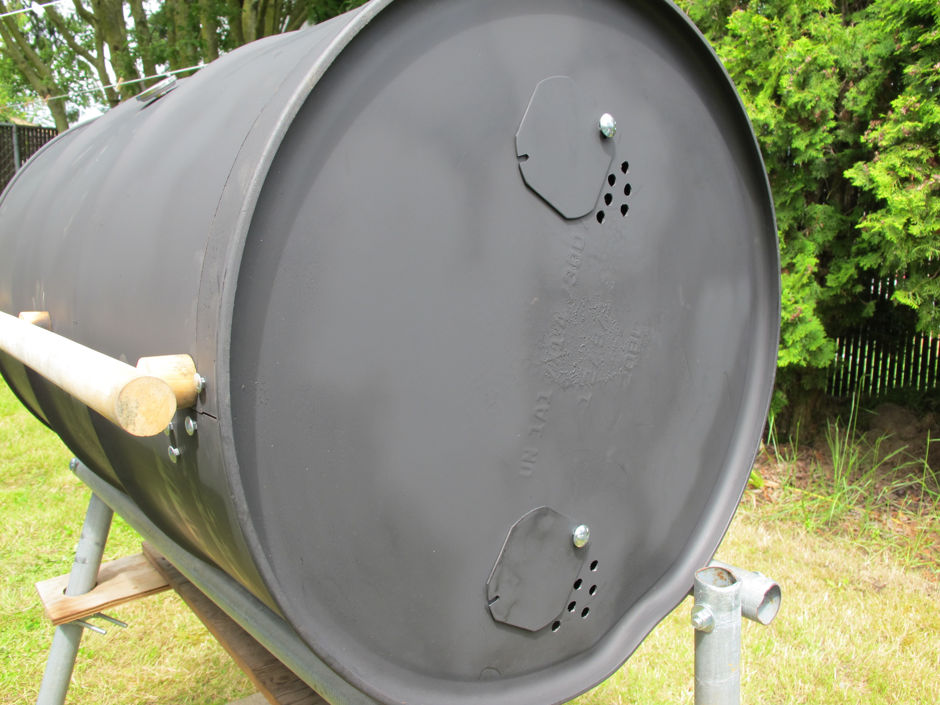 How to Build Your Own BBQ Barrel : 5 Steps (with Pictures) - Instructables