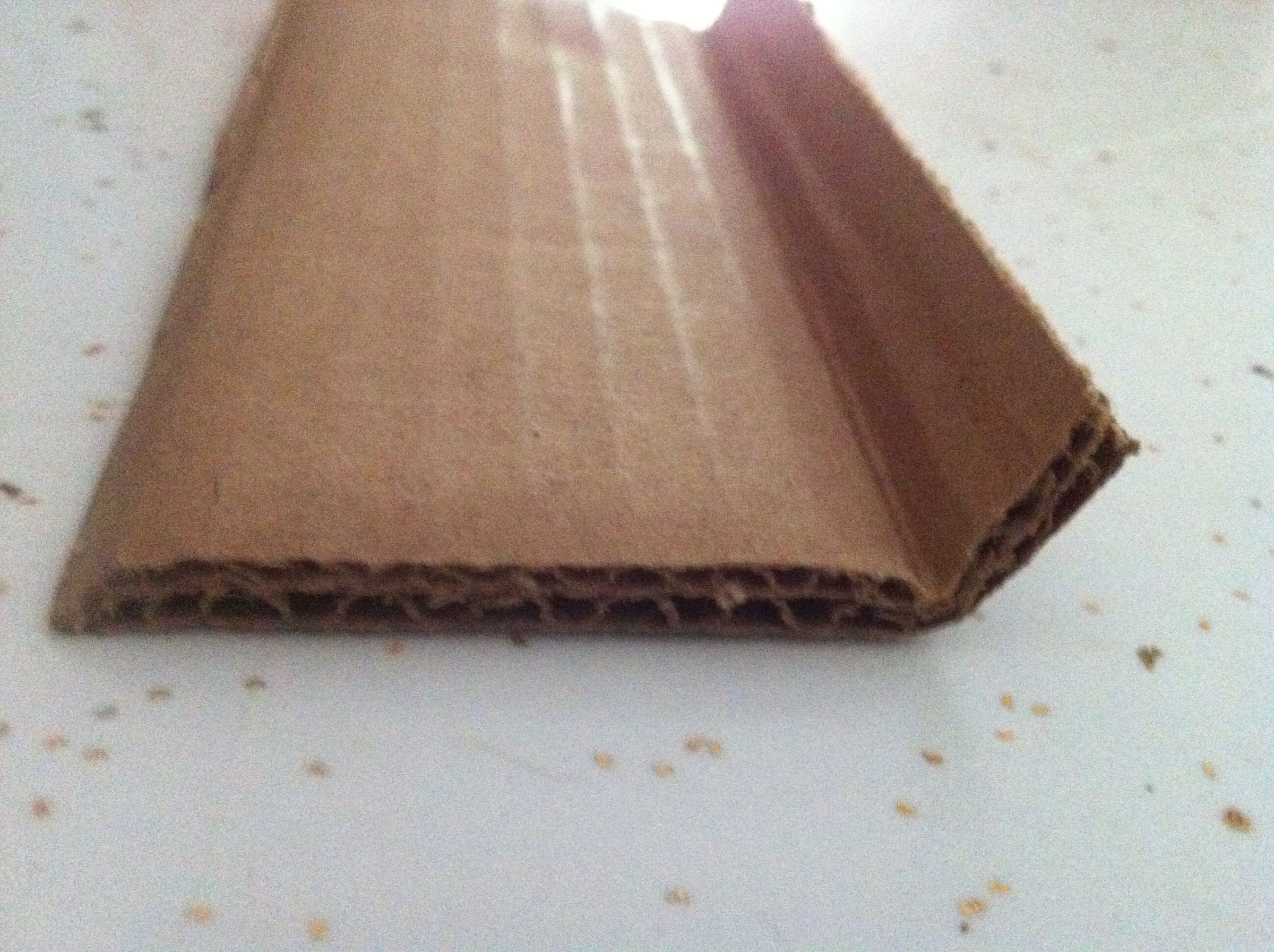 DIY Cardboard Phone Holder : 8 Steps - Instructables