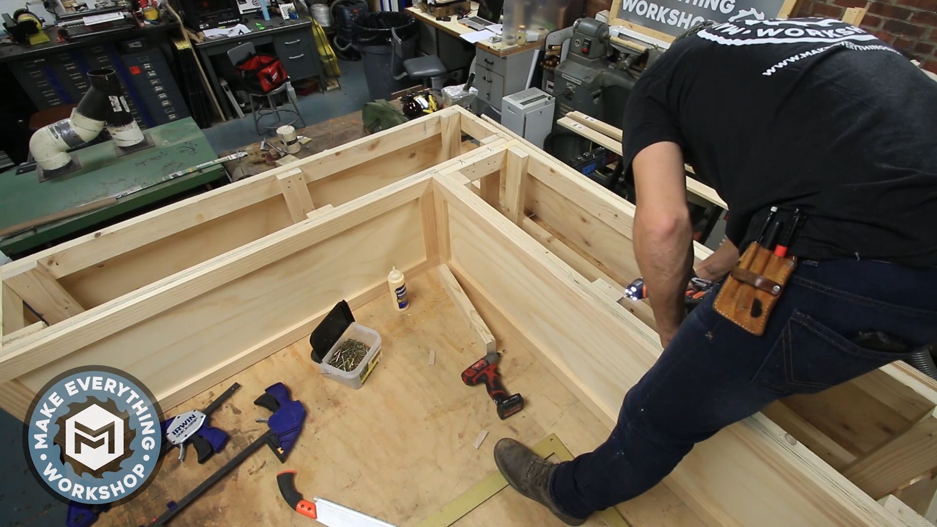 Making a Breakfast Nook (W/ Storage) & Kitchen Table : 18 Steps (with ...