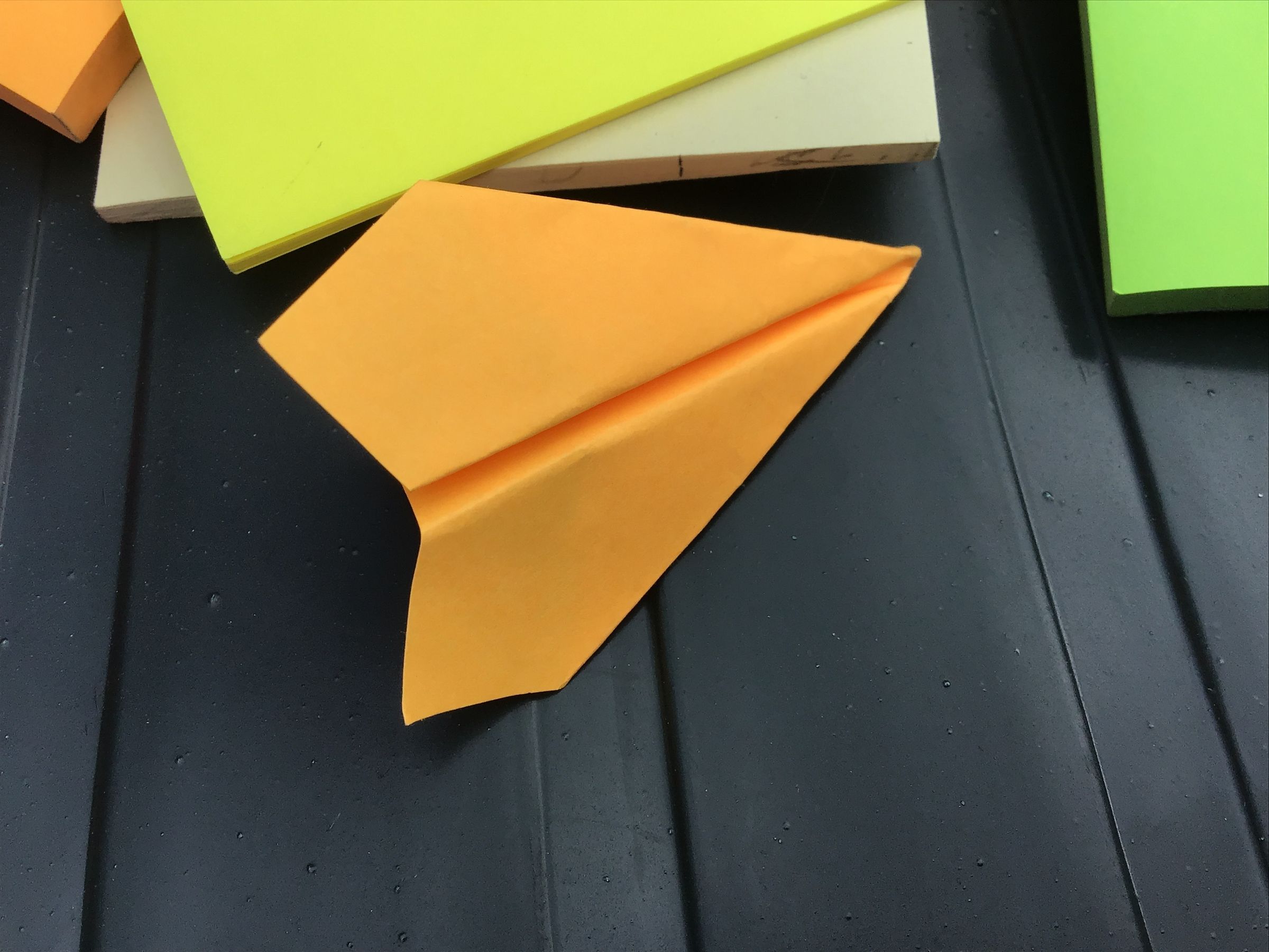 Pocket Post-It Plane : 6 Steps - Instructables