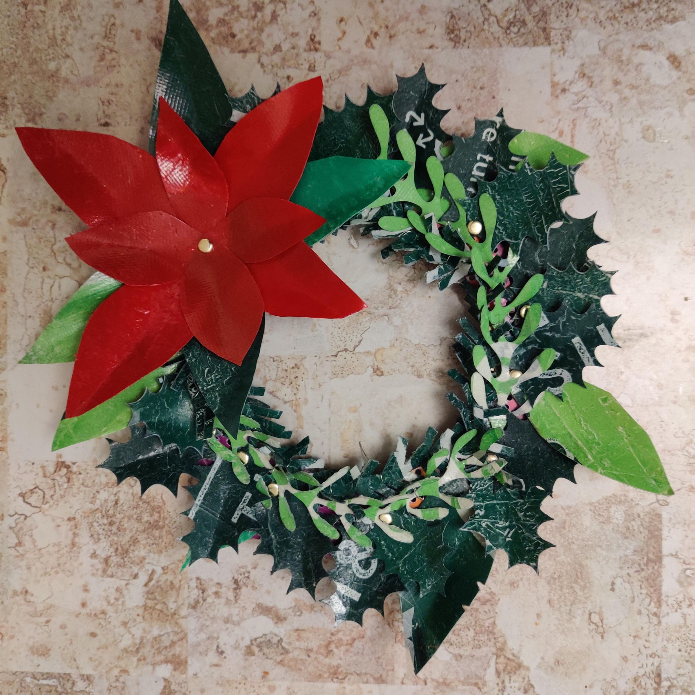 Recycled Plastic Christmas Wreath : 10 Steps (with Pictures ...