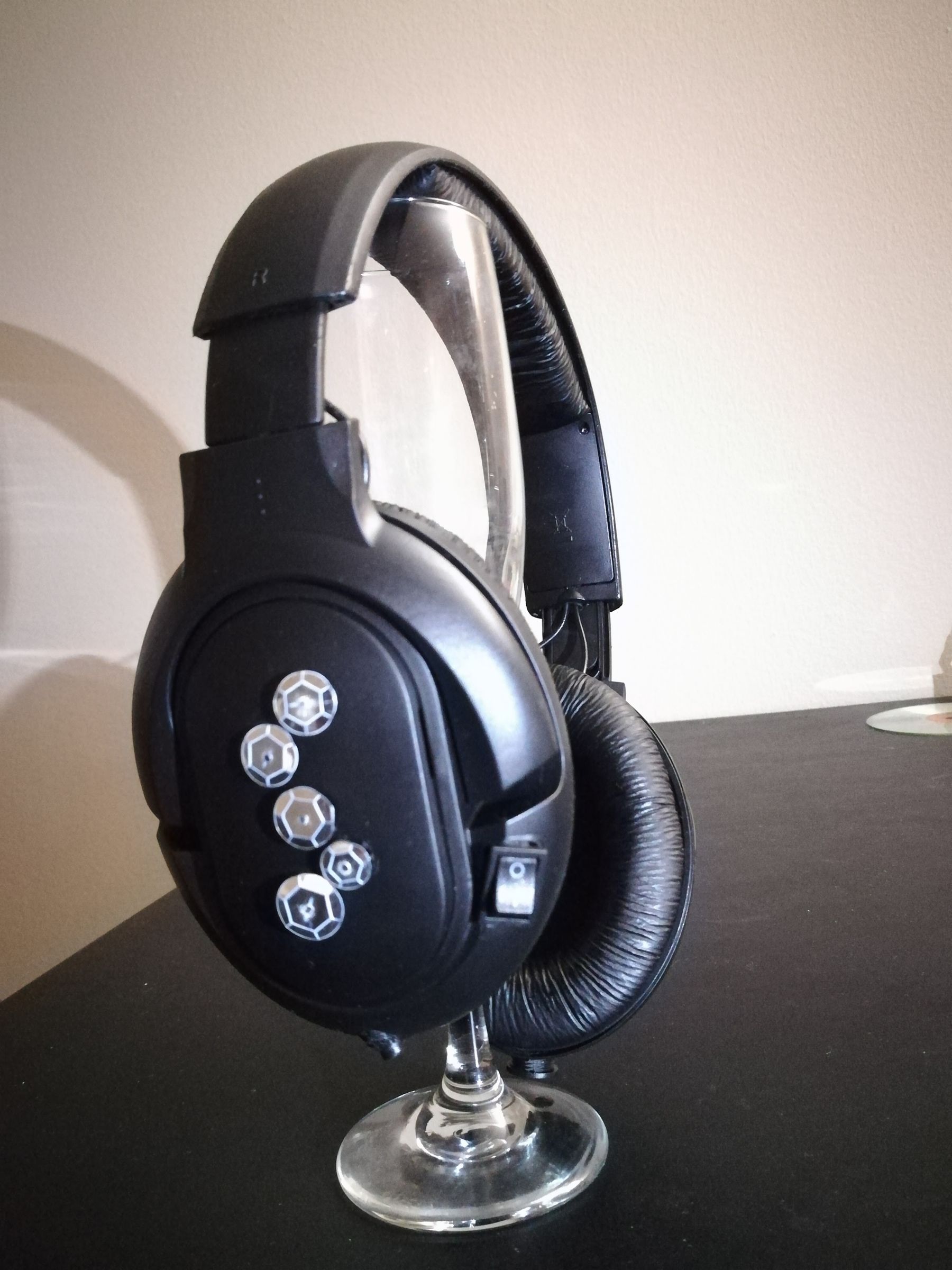 DIY Bluetooth Headphone : 8 Steps (with Pictures) - Instructables