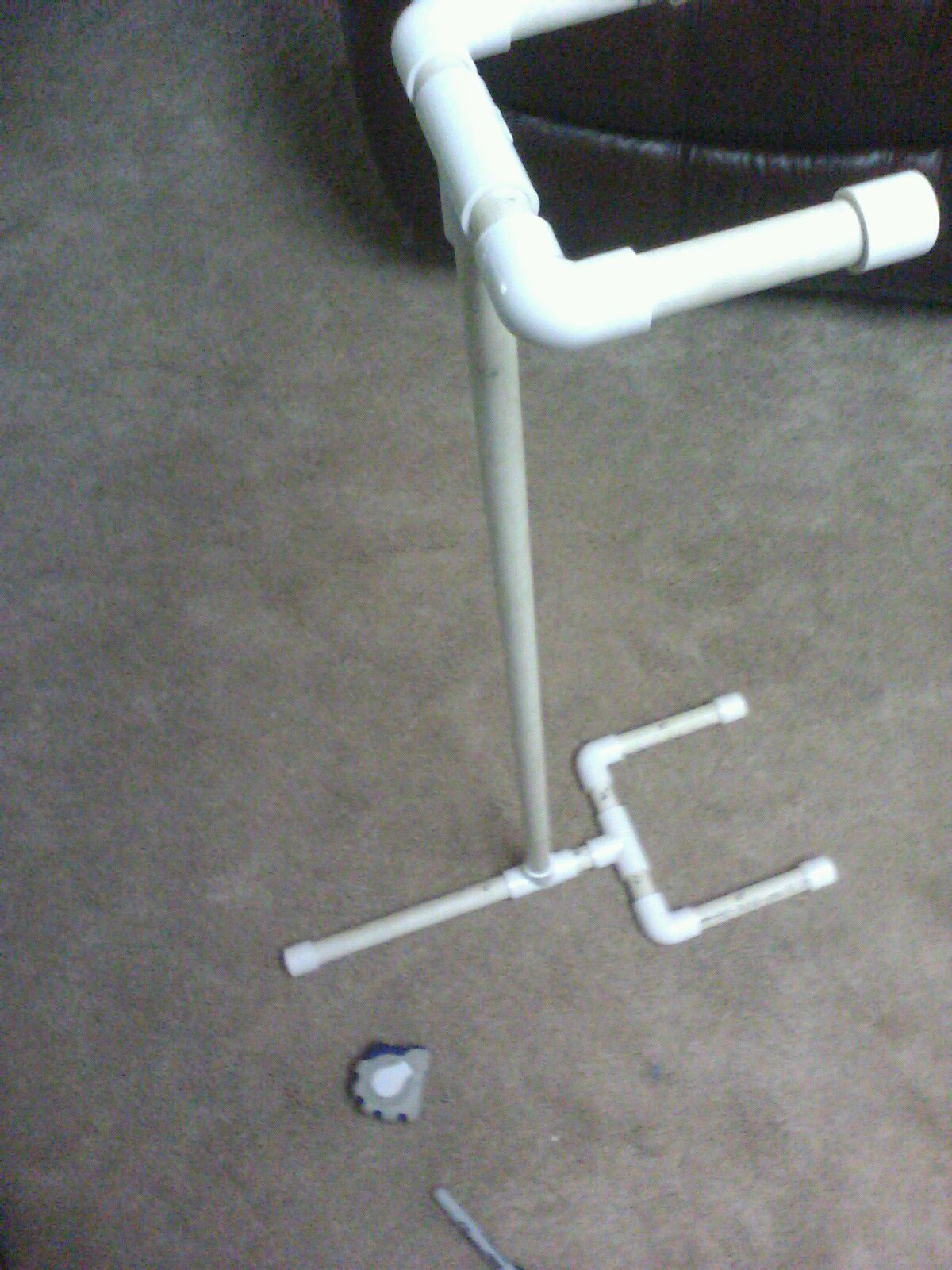 PVC Guitar Stand : 6 Steps - Instructables