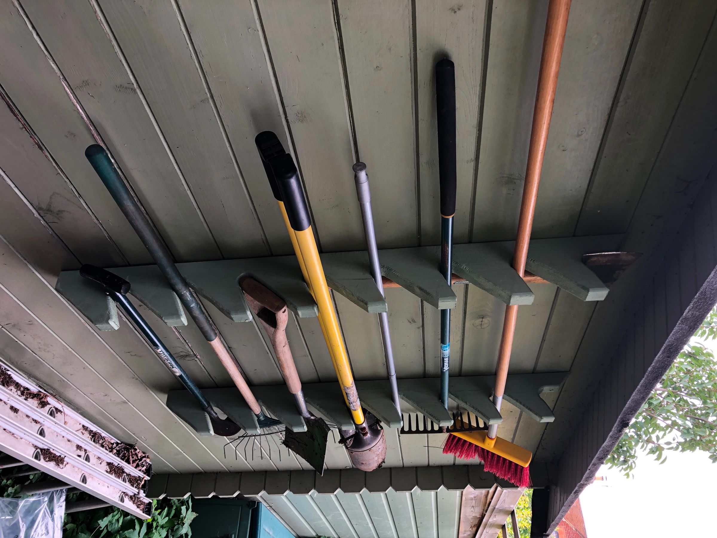 Garden Tool Rack : 4 Steps (with Pictures) - Instructables
