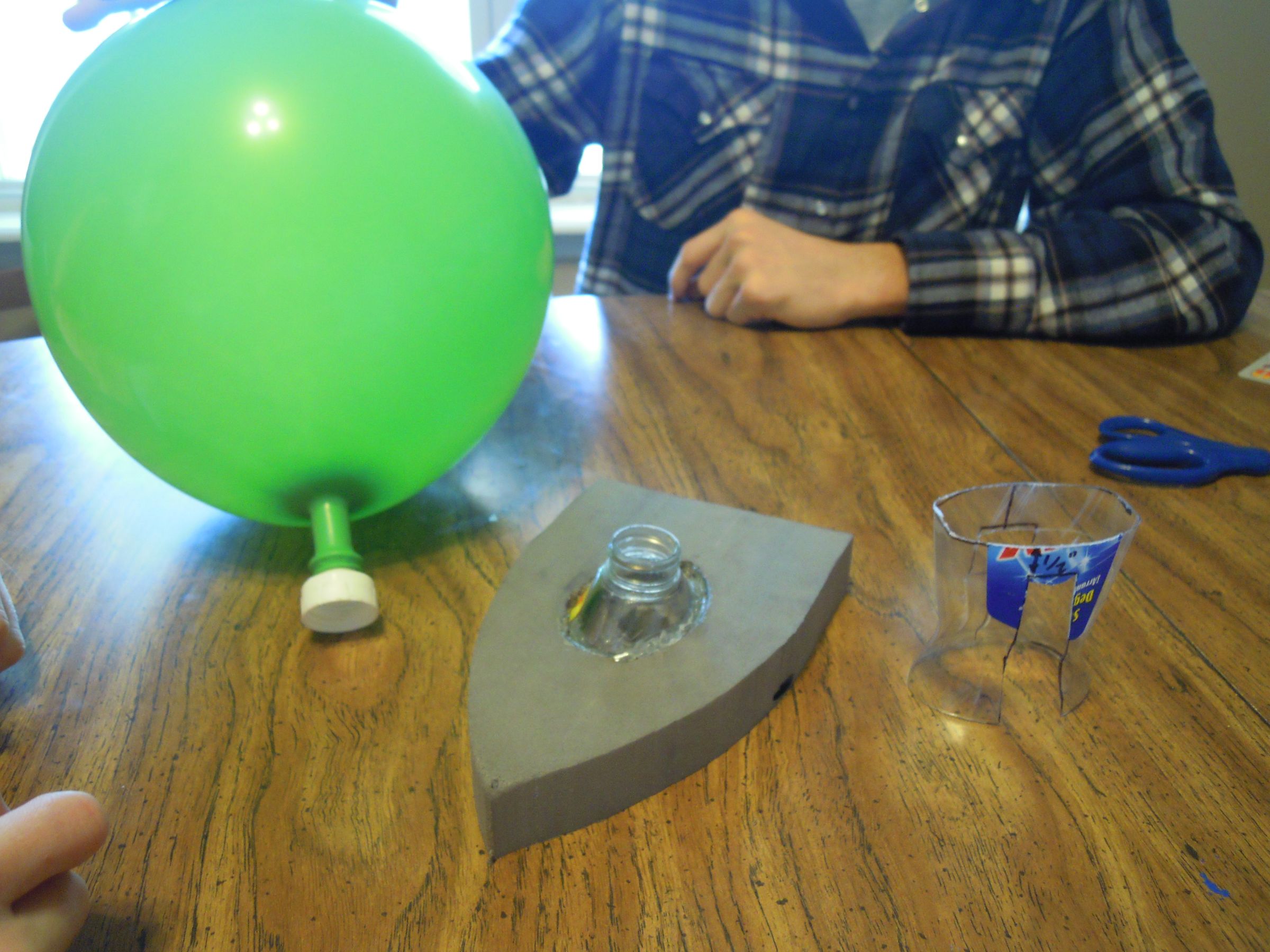Foam Hovercraft : 6 Steps (with Pictures) - Instructables
