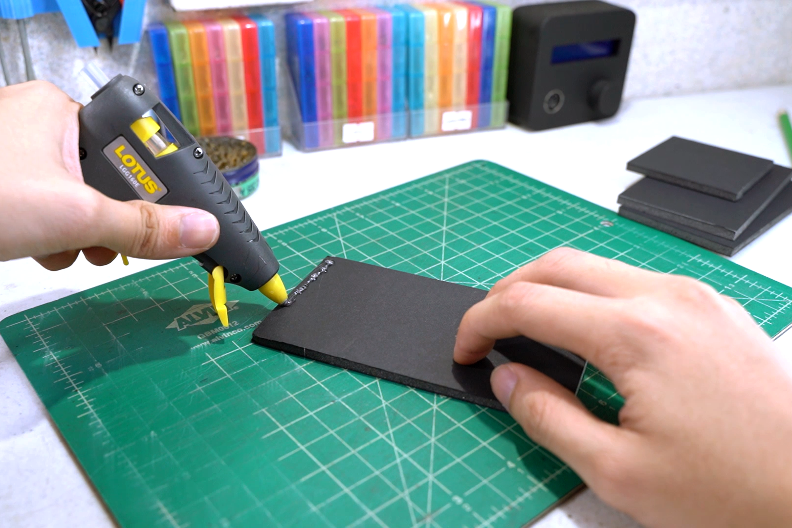 DIY Cardboard Smartphone Film Scanner : 19 Steps (with Pictures ...