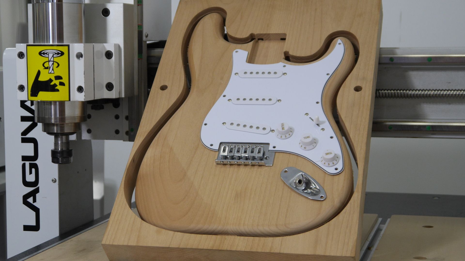 Make a Guitar on a CNC Machine : 3 Steps (with Pictures) - Instructables