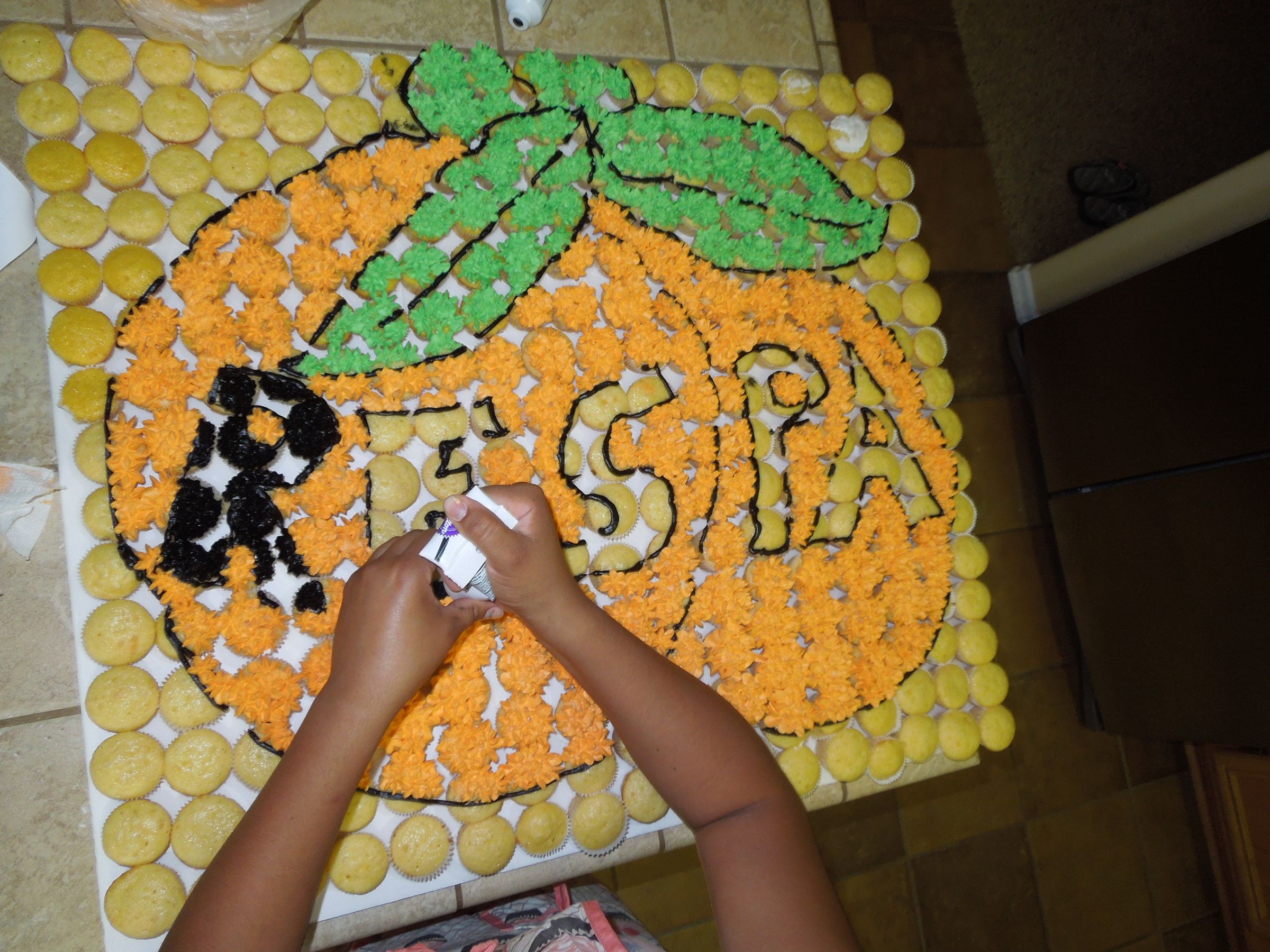 Orange Cupcake Mural (with Pictures) - Instructables