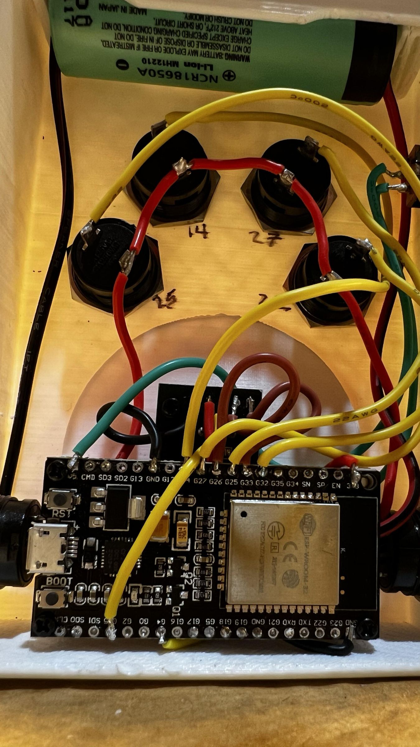Adobe Premiere Bluetooth Edit Controller : 7 Steps - Instructables