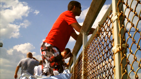 How to Make a Double Hook Fishing Rig for Bridges, Piers, and Boats ...