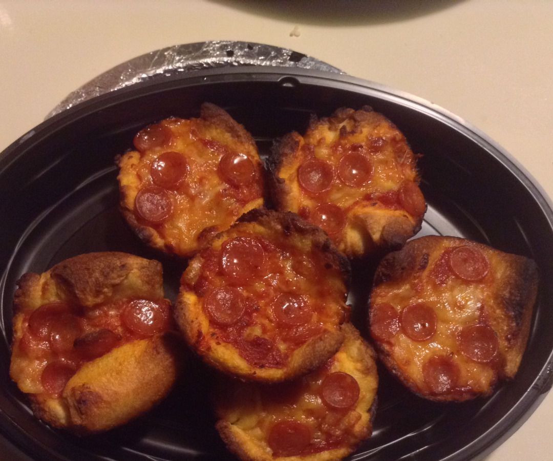 Mini Pizzas : 8 Steps - Instructables