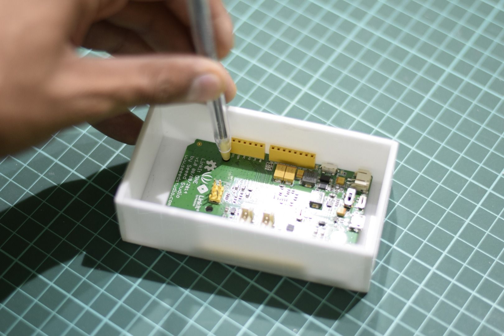 Linkit One Plexiglass Case : 9 Steps (with Pictures) - Instructables