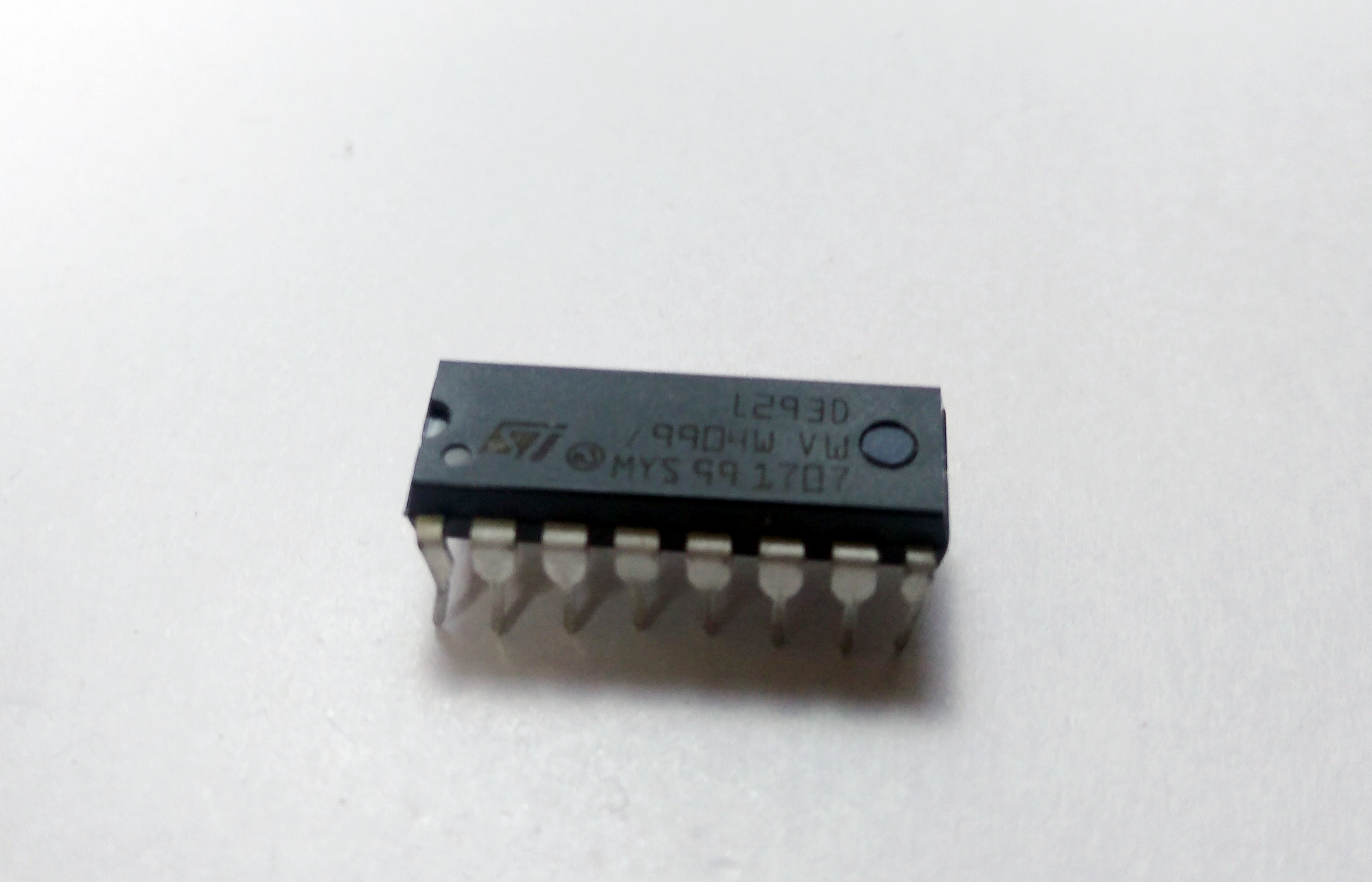 How to Use the L293D Motor Driver (With Arduino). : 6 Steps (with ...