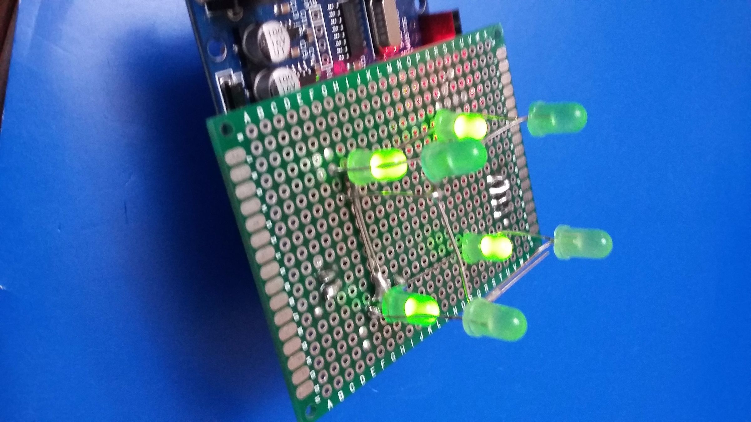 A Simple LED Cube 2X2X2 : 4 Steps (with Pictures) - Instructables