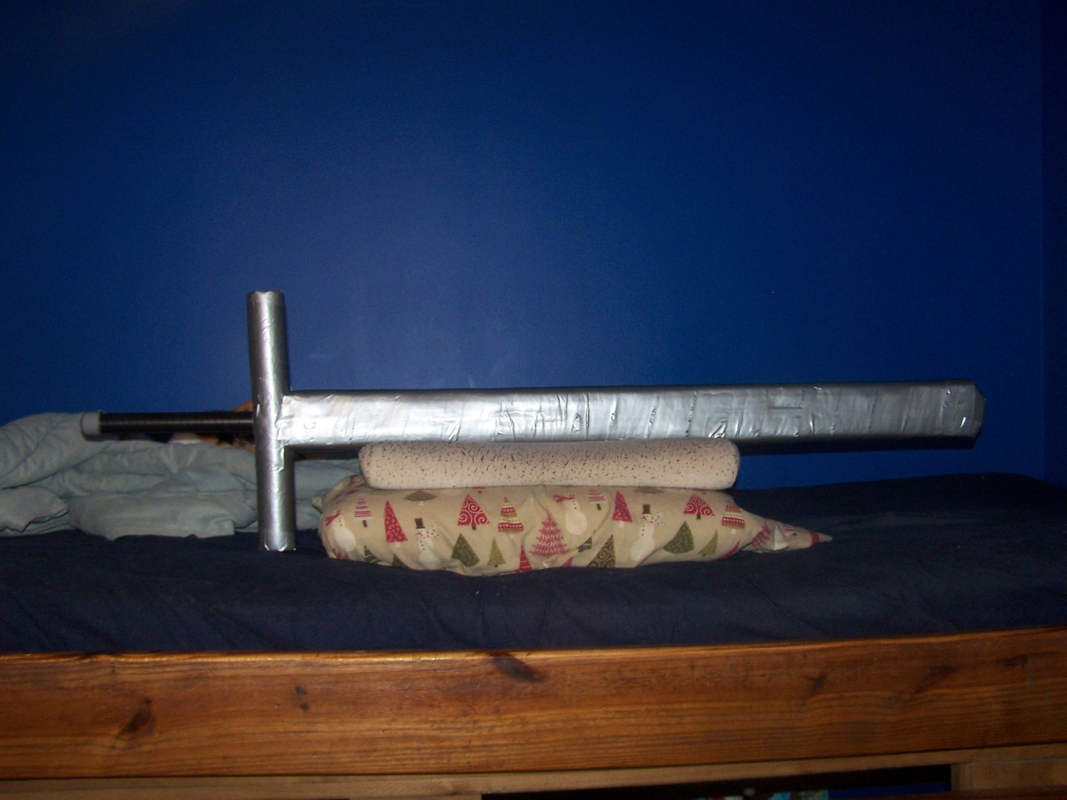 How to Make a Padded Sword (with a Flat Blade) : 5 Steps - Instructables